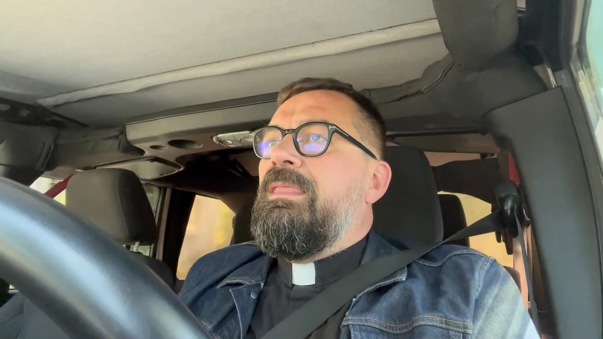 Dean's Vlog: Carpool Karaoke Style on Vimeo