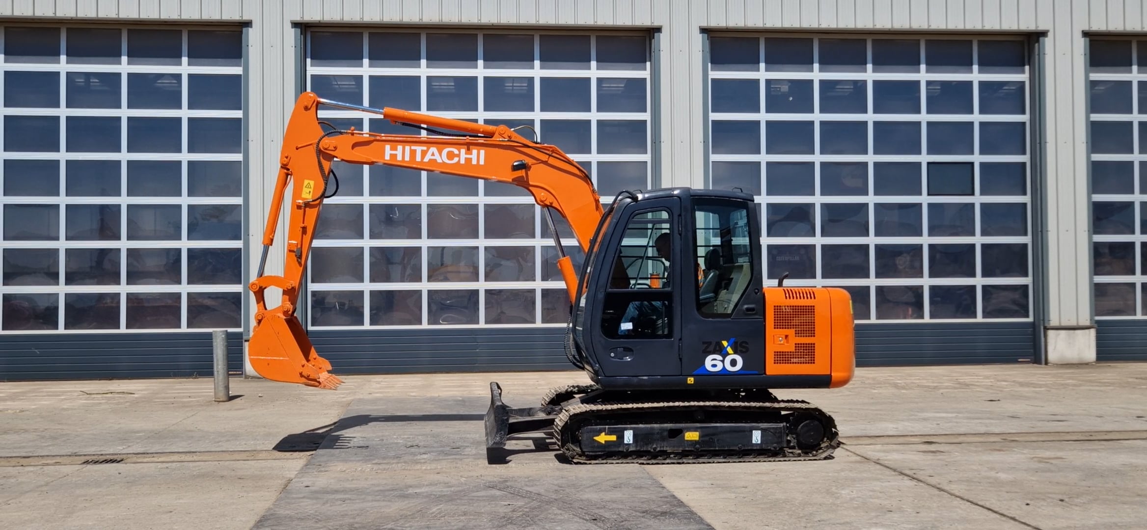 Hitachi ZX60 - Dromore June 23 on Vimeo