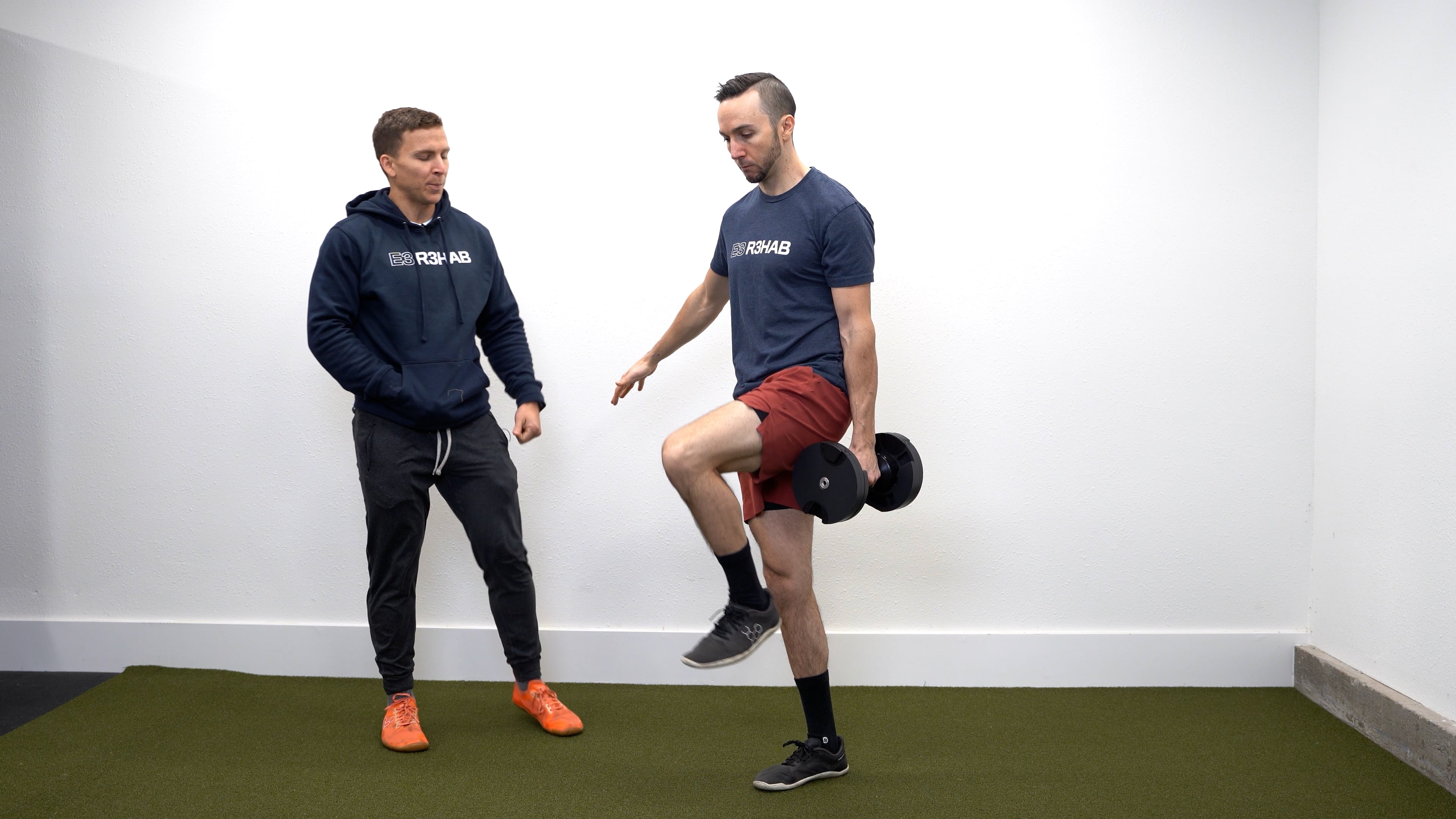 Weighted Single Leg RDL with Knee Drive (Tutorial)