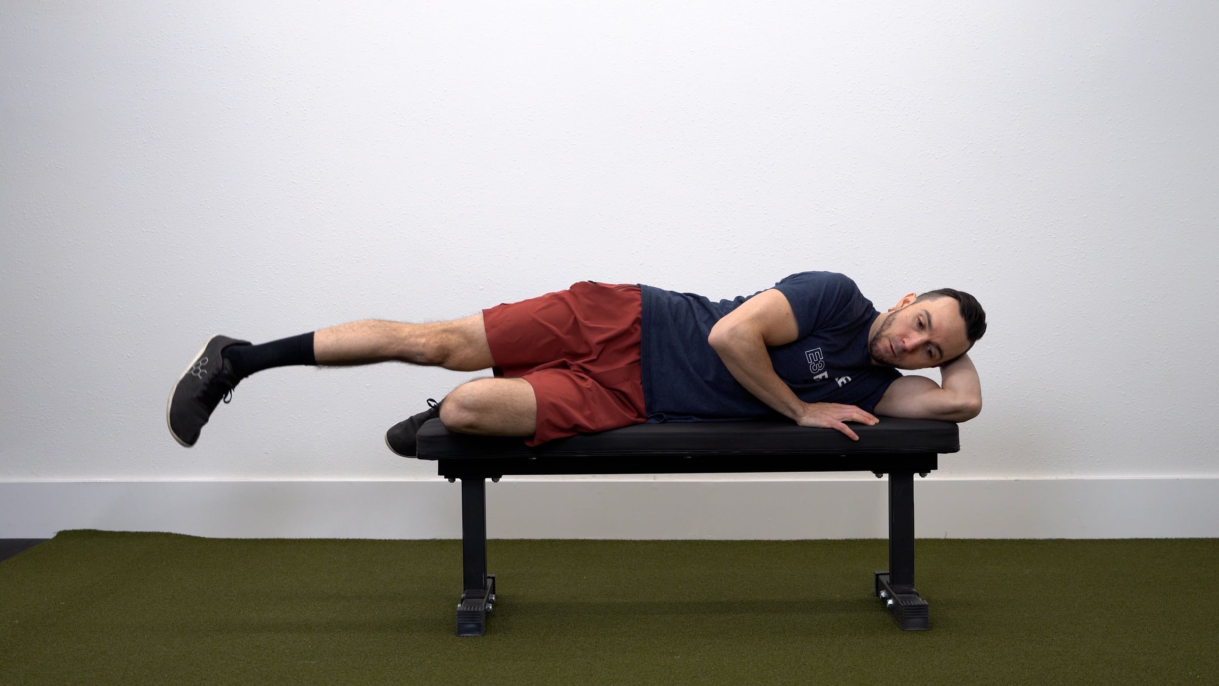 Side Lying Hip Abduction - Bench (Demo)