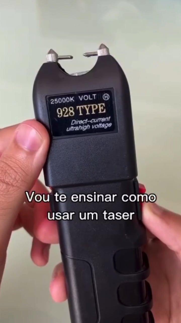 Máquina De Choque Taser Recarregável Lanterna Tática Militar 928 type ...