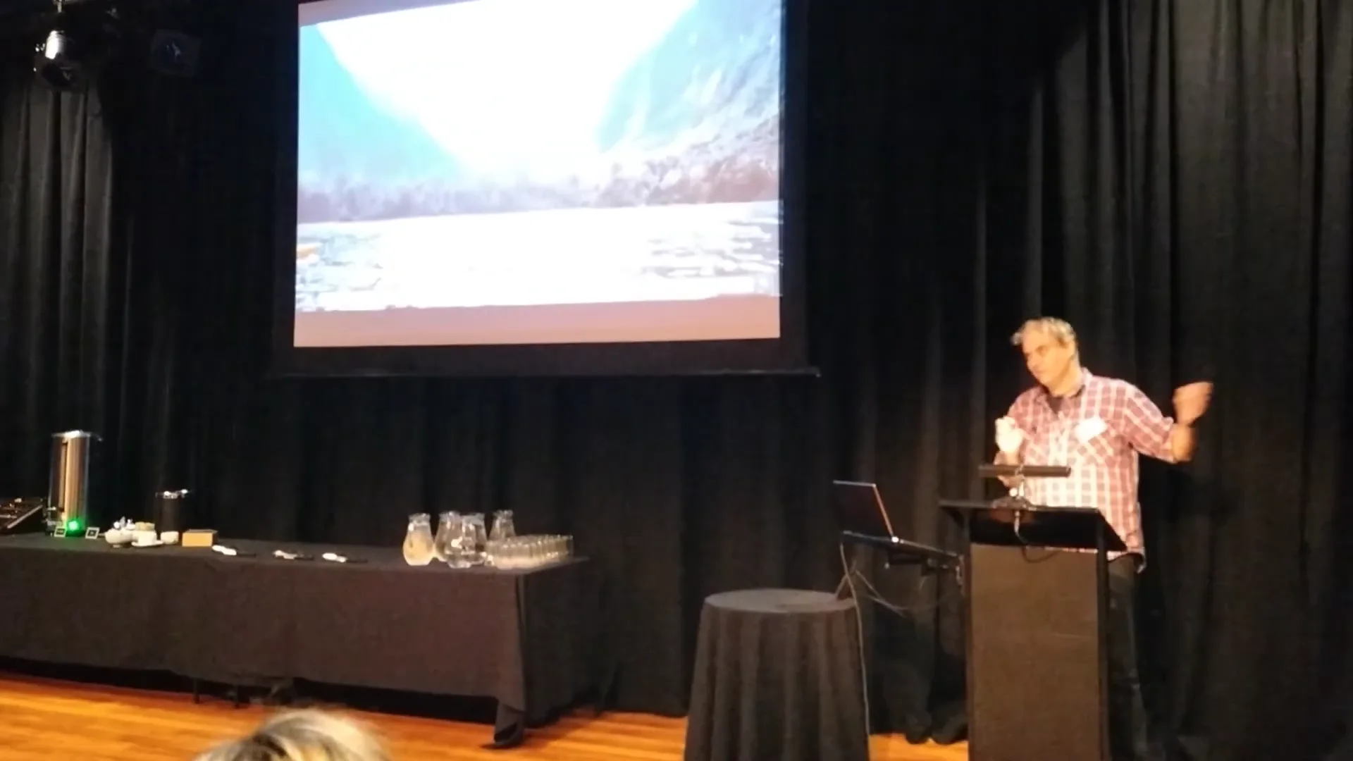 Dr Thomas Mattern pays tribute to Kerry-Jayne Wilson at the 13th Oamaru ...