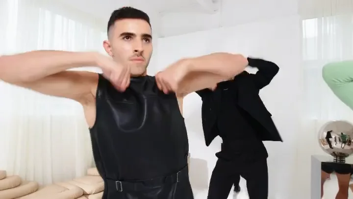 Max Simmons on Vimeo