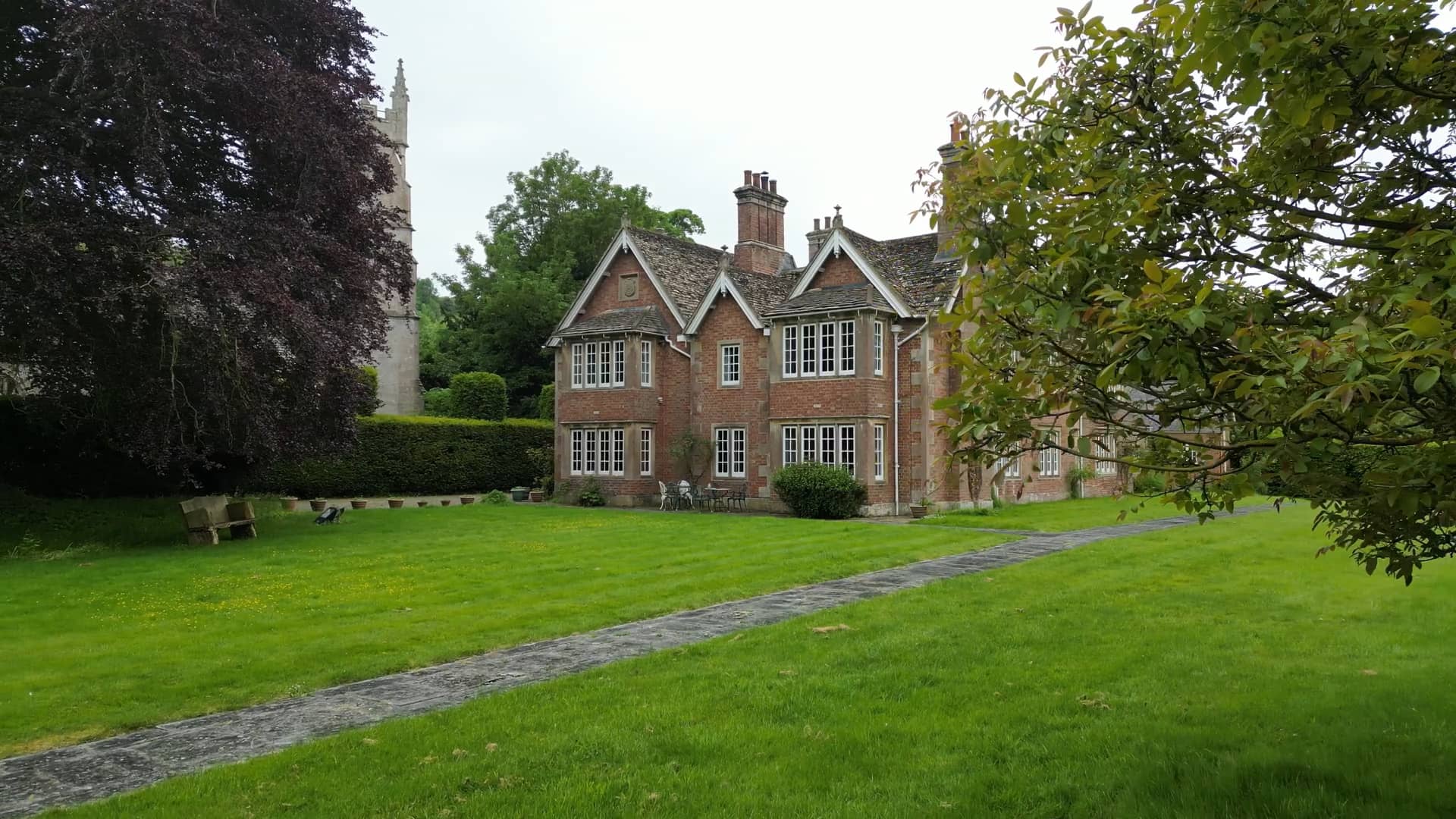 The Manor House, Clyffe Pypard on Vimeo