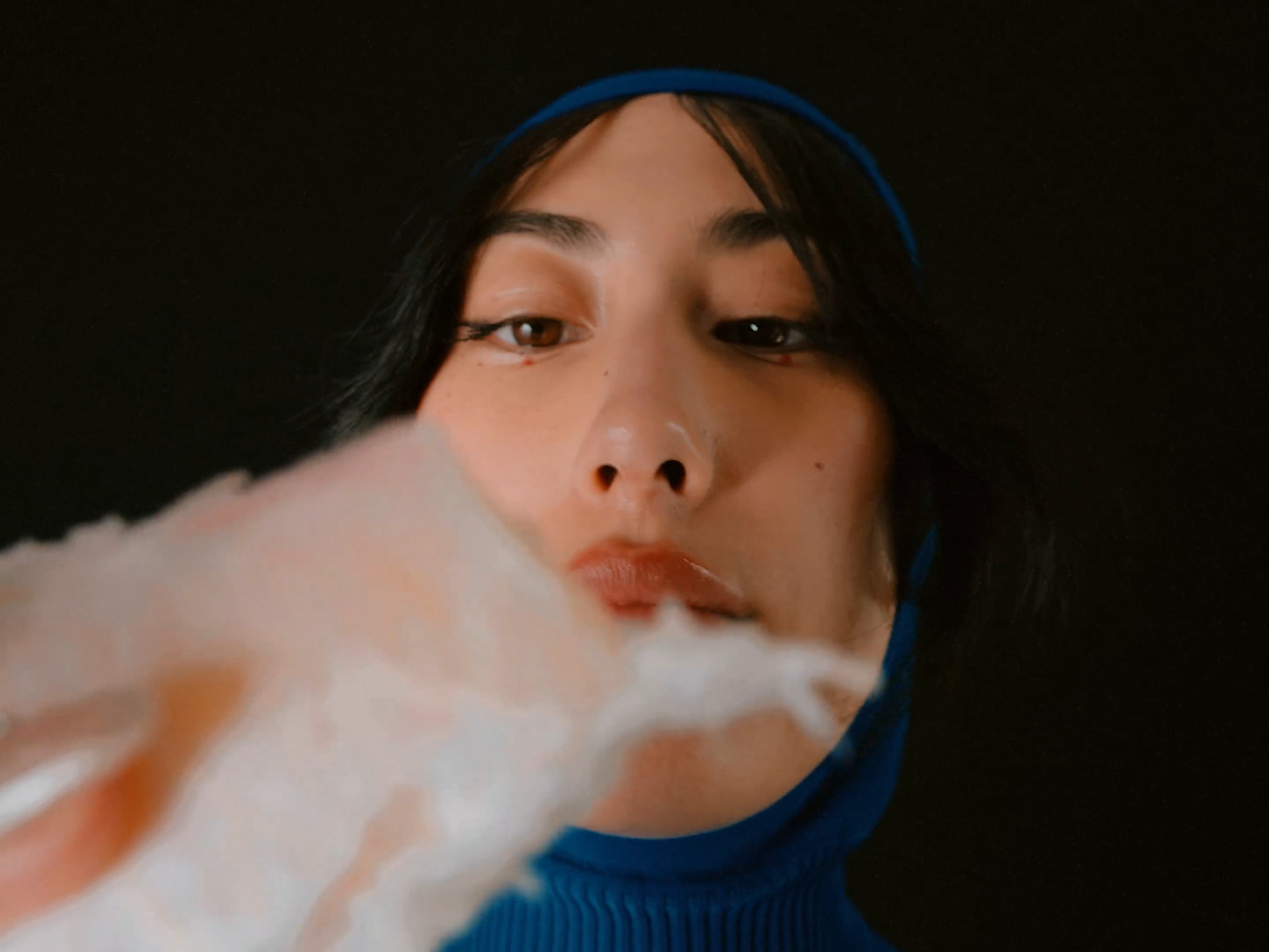 How to Eat a Pomelo with Devyn Adair on Vimeo