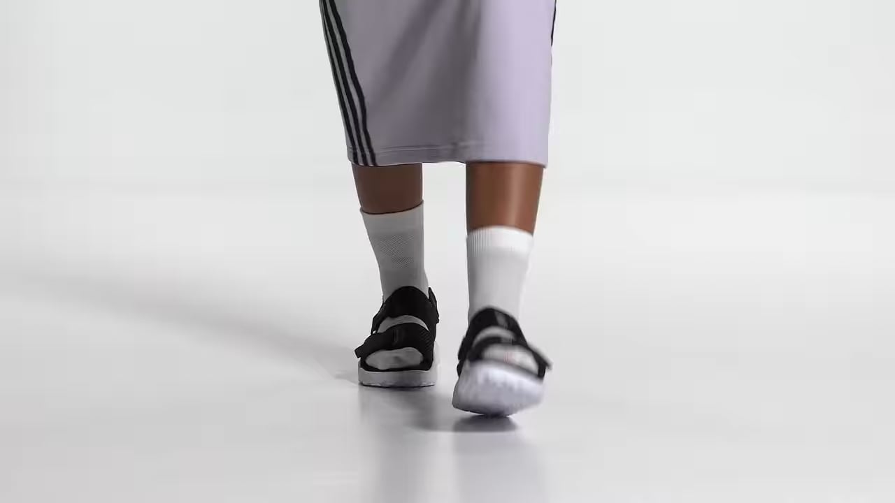 ÜRÜN KODU: HP2184 Adilette Adv W Unisex Sandaleti 1.499,00 TL on Vimeo