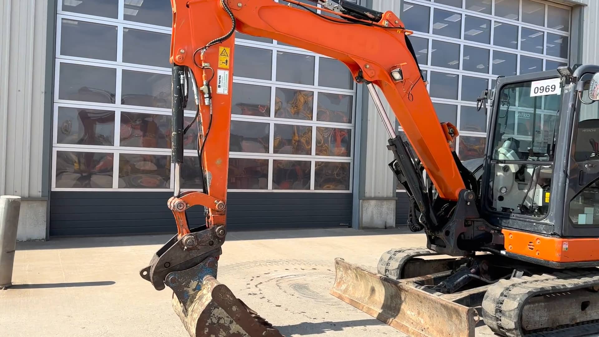 Hitachi ZX65USB-5A CLP - Dromore June 23 on Vimeo