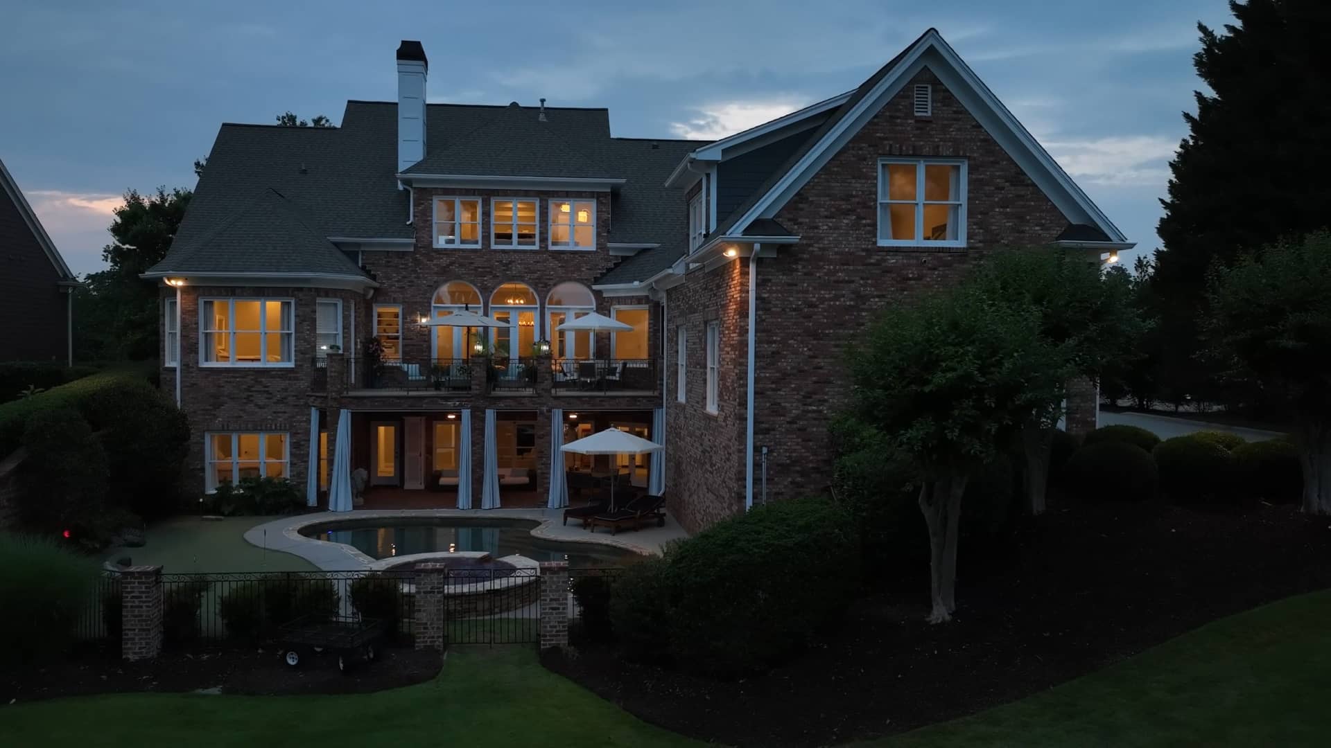 3621 Lake Ridge Ct. Exterior Video Tour on Vimeo