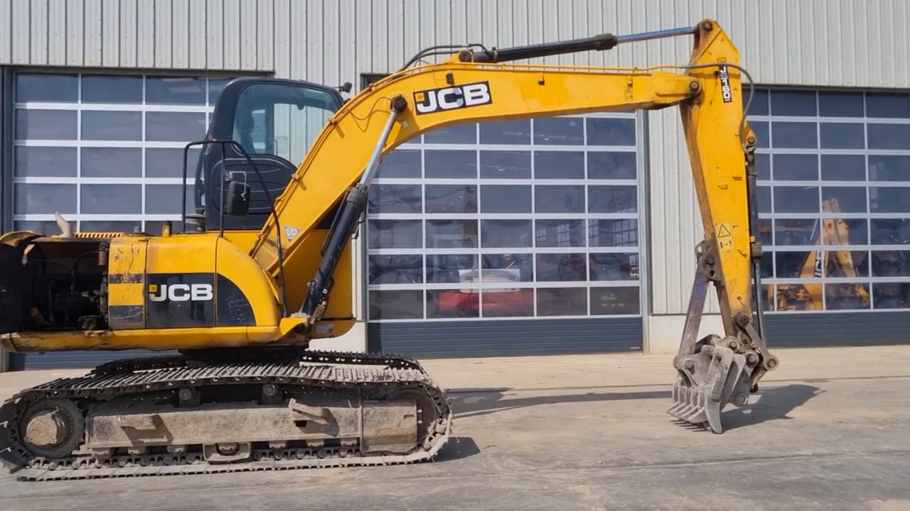 JCB JS160LC -Leeds June 23 on Vimeo