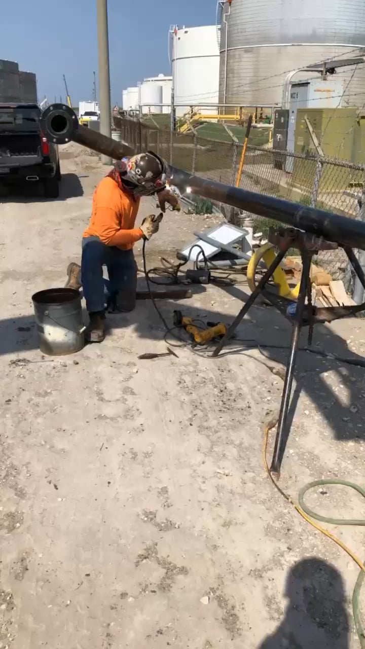 Stick welding pipe on Vimeo