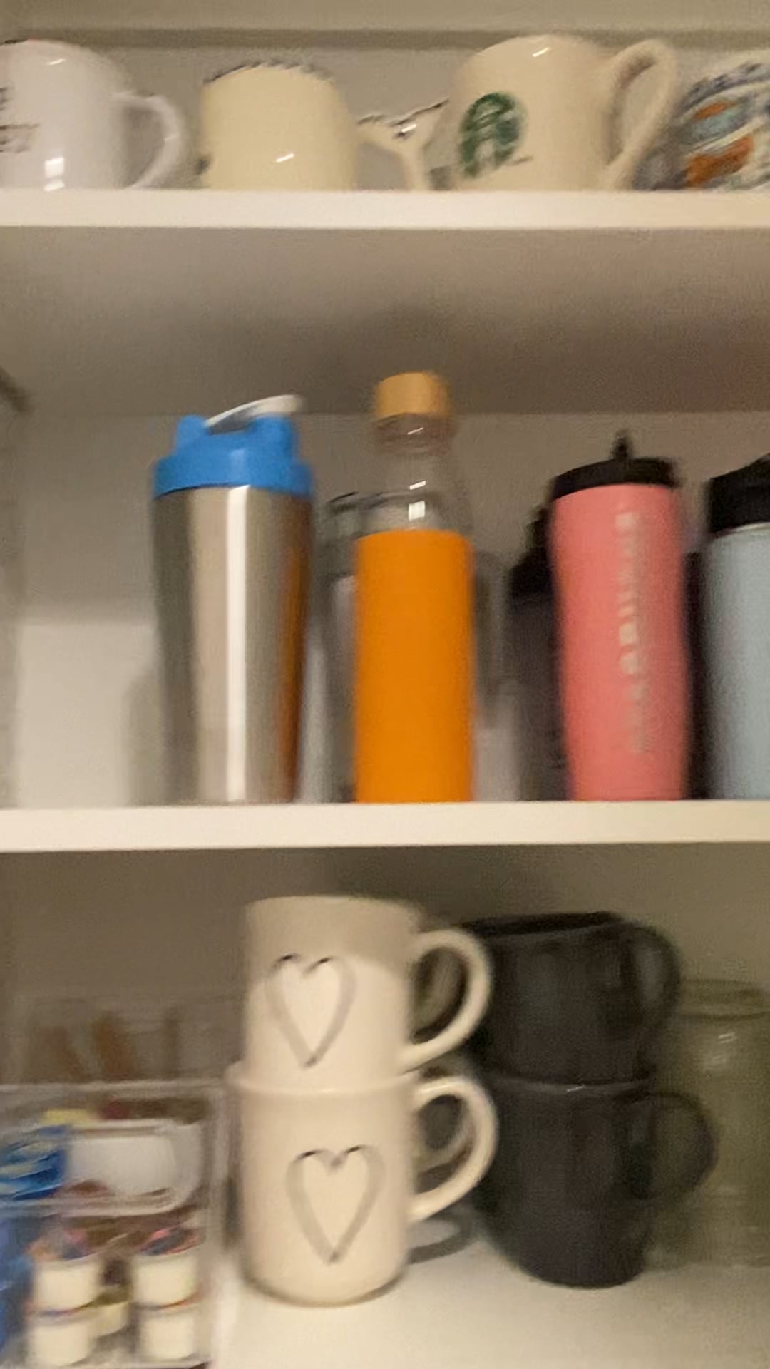 Fully stocked kitchen video 1 on Vimeo