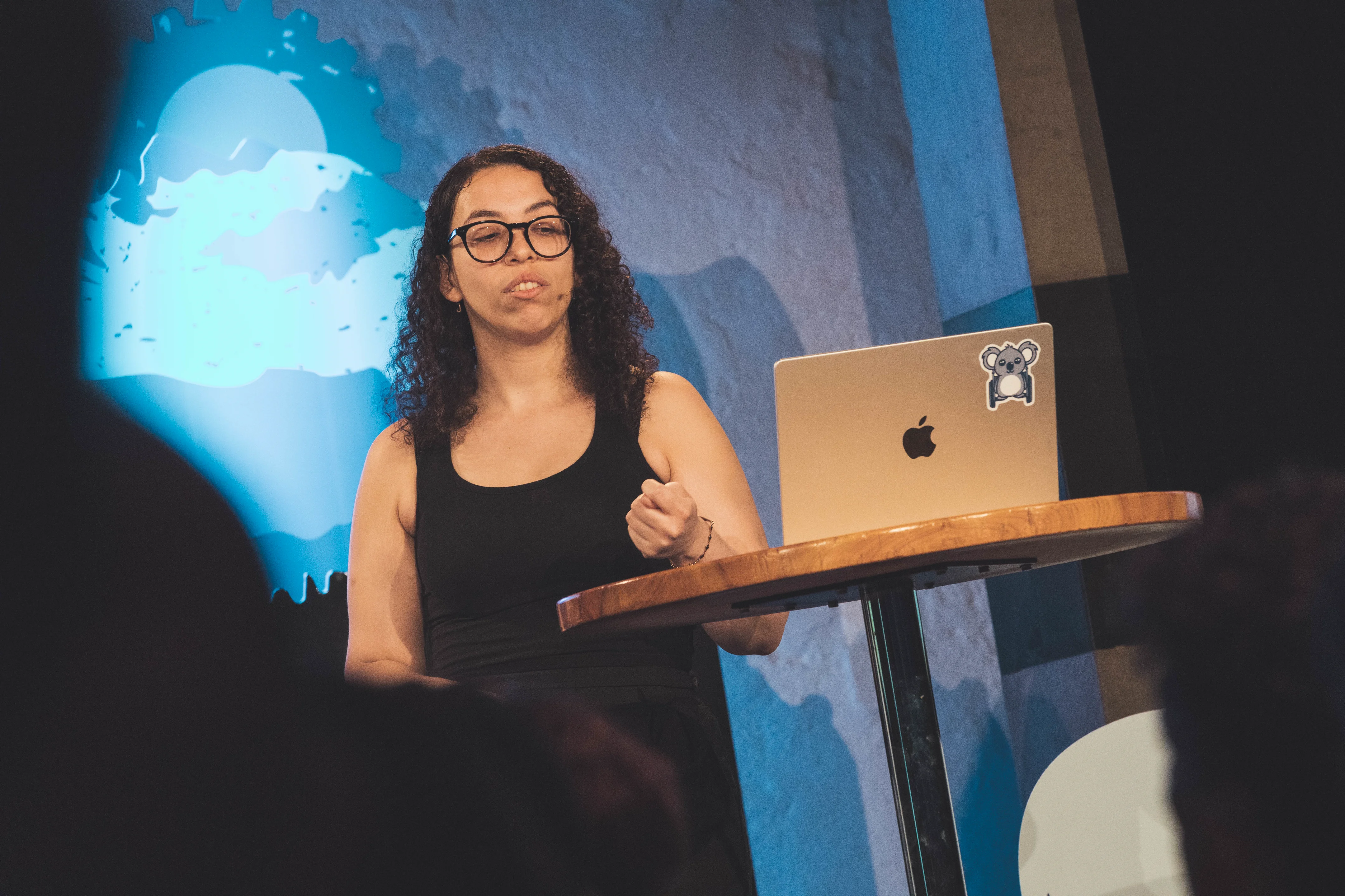 Effective Observability in Microservice Architectures - Lesley Cordero