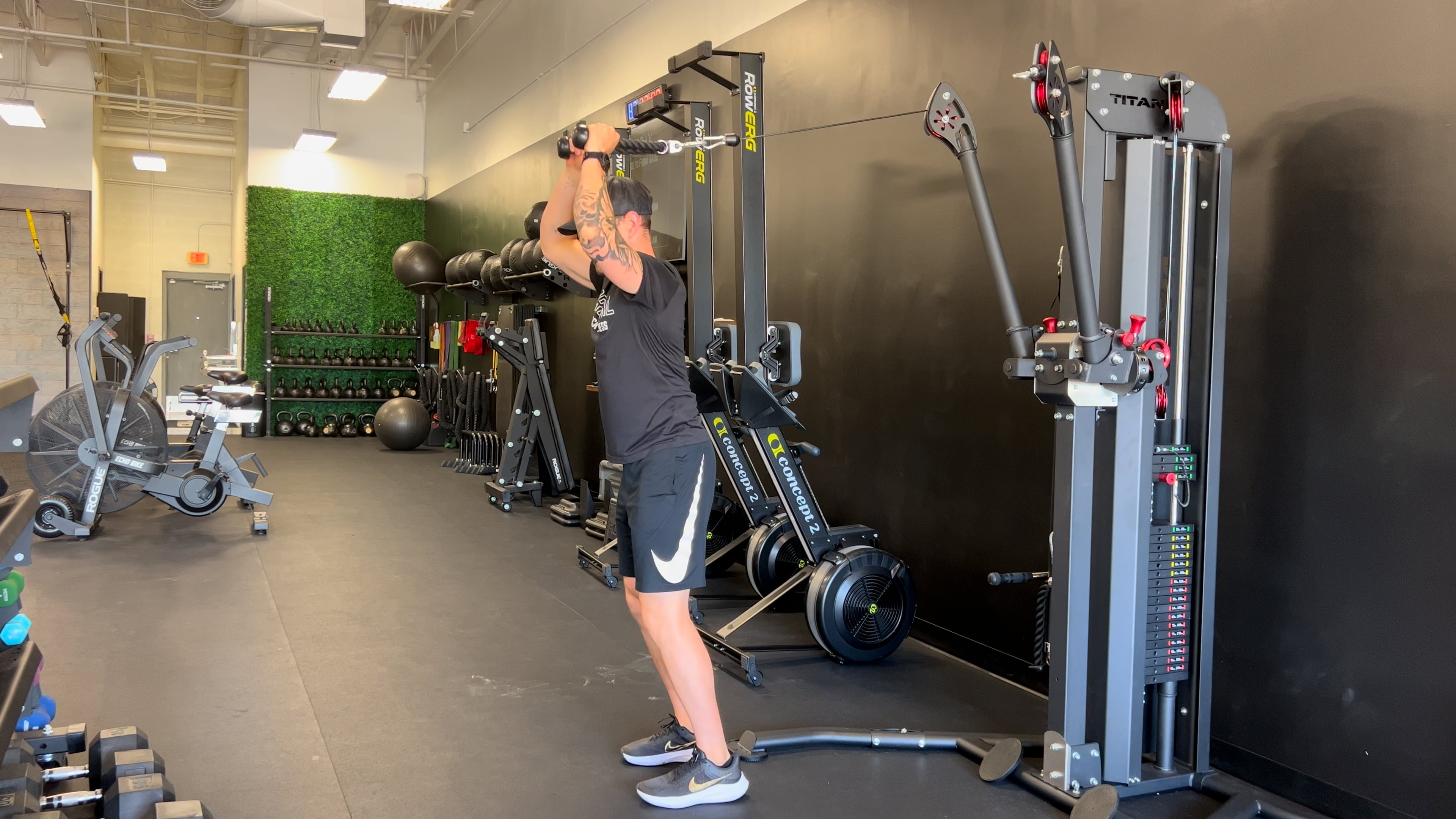 Rope Overhead Anti-Extension Press on Vimeo