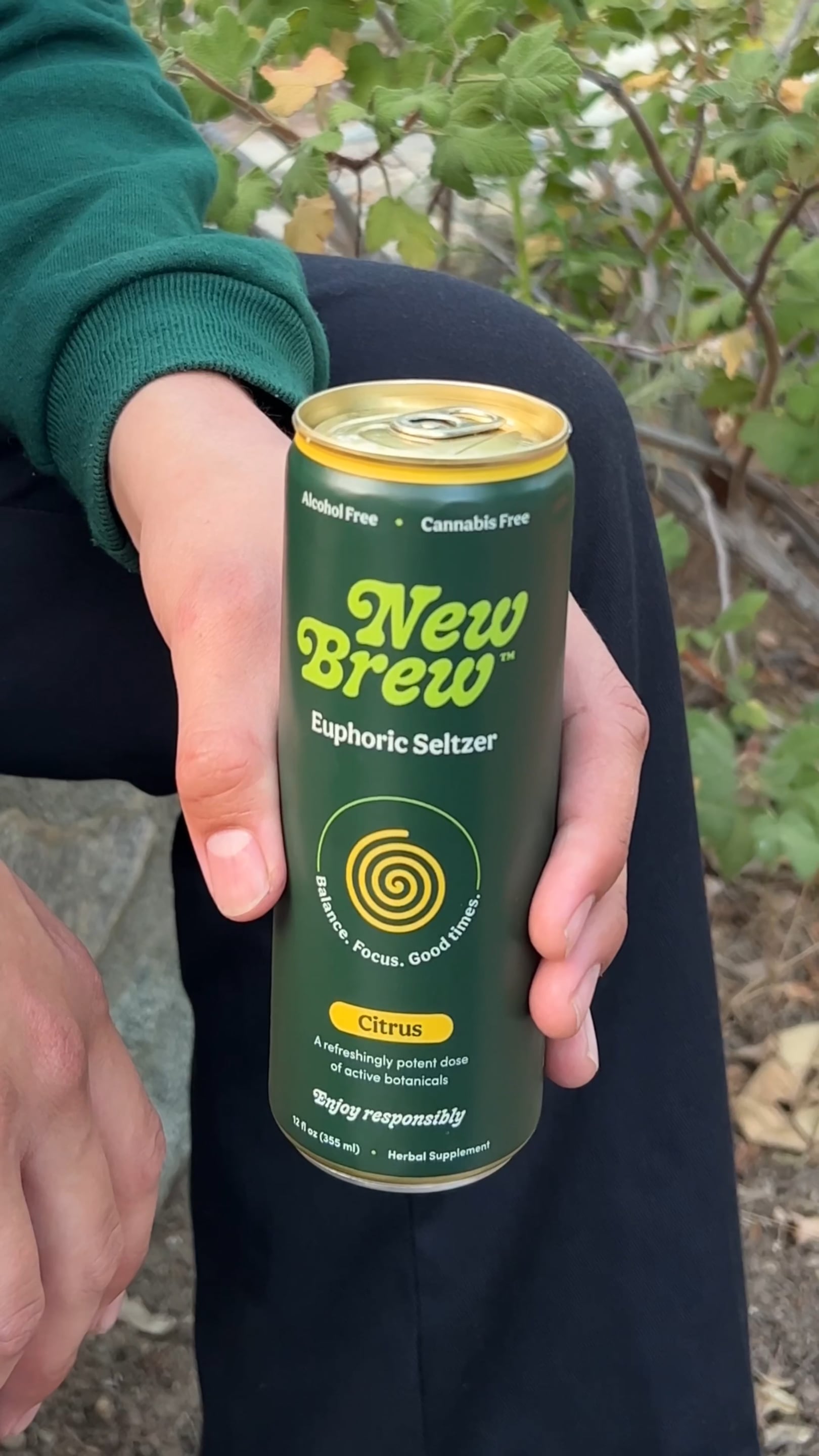 Euphoric Seltzer Mixed 4-Pack jenafranco on Vimeo