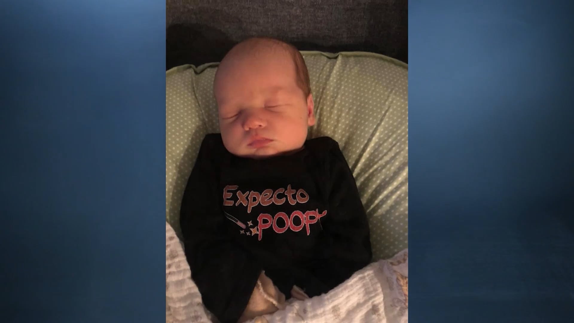 Baby Cillian 1 minute time-lapse on Vimeo