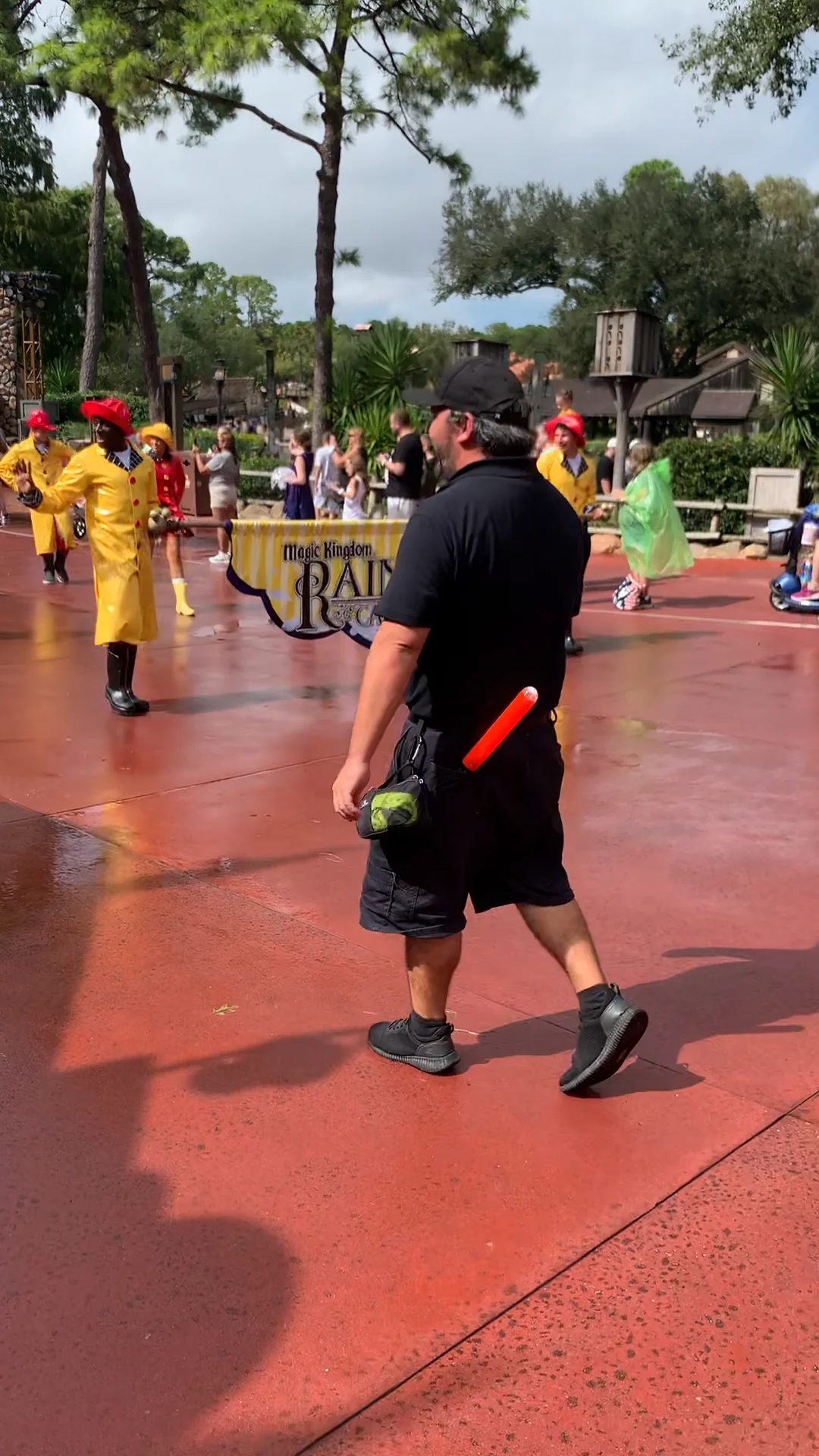 Rainy Day Parade at Walt Disney World on Vimeo