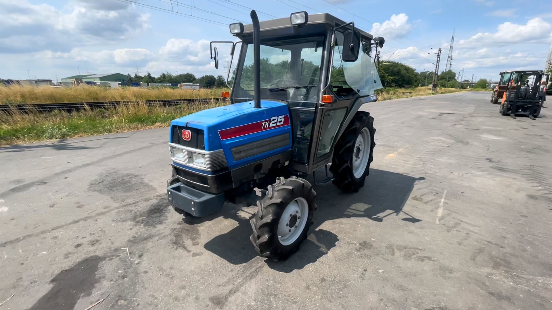 Iseki TK25F 4WD Compact Tractor, Full Cab (NO CE MARK - Dormagen June 23 on Vimeo