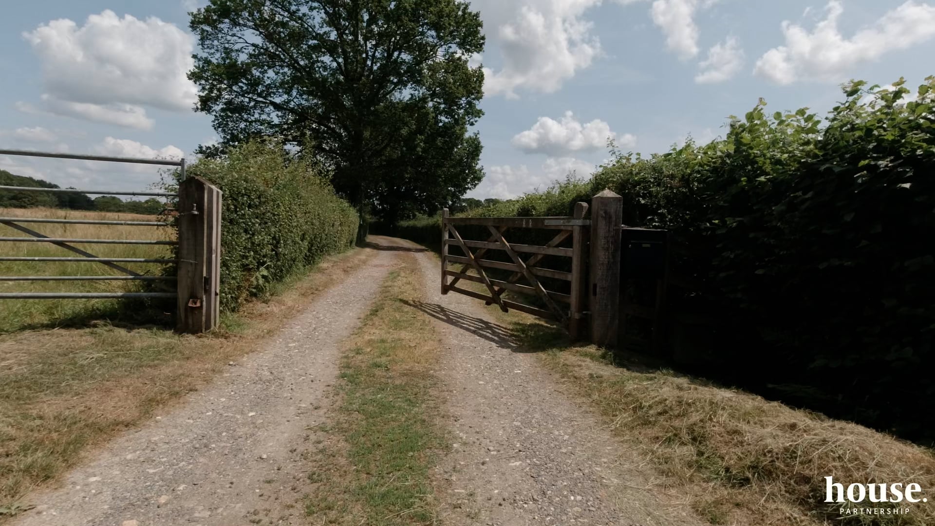 Parklands Farm Ockley on Vimeo