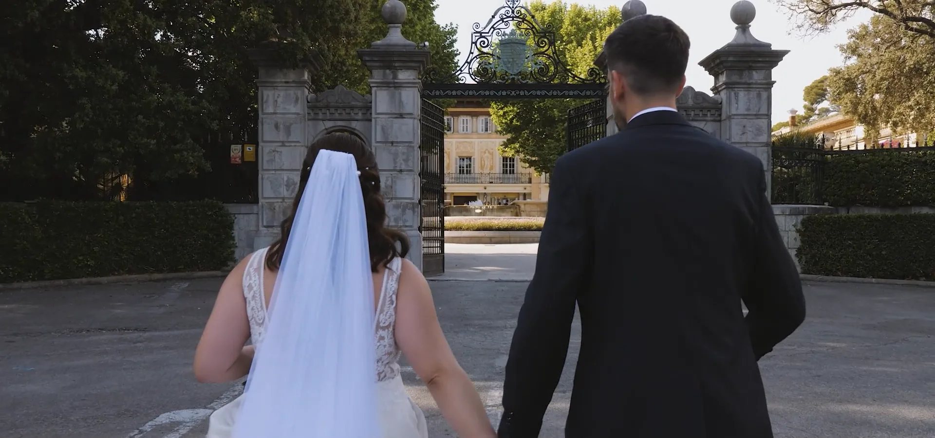 Ann & Ivan Trailer on Vimeo