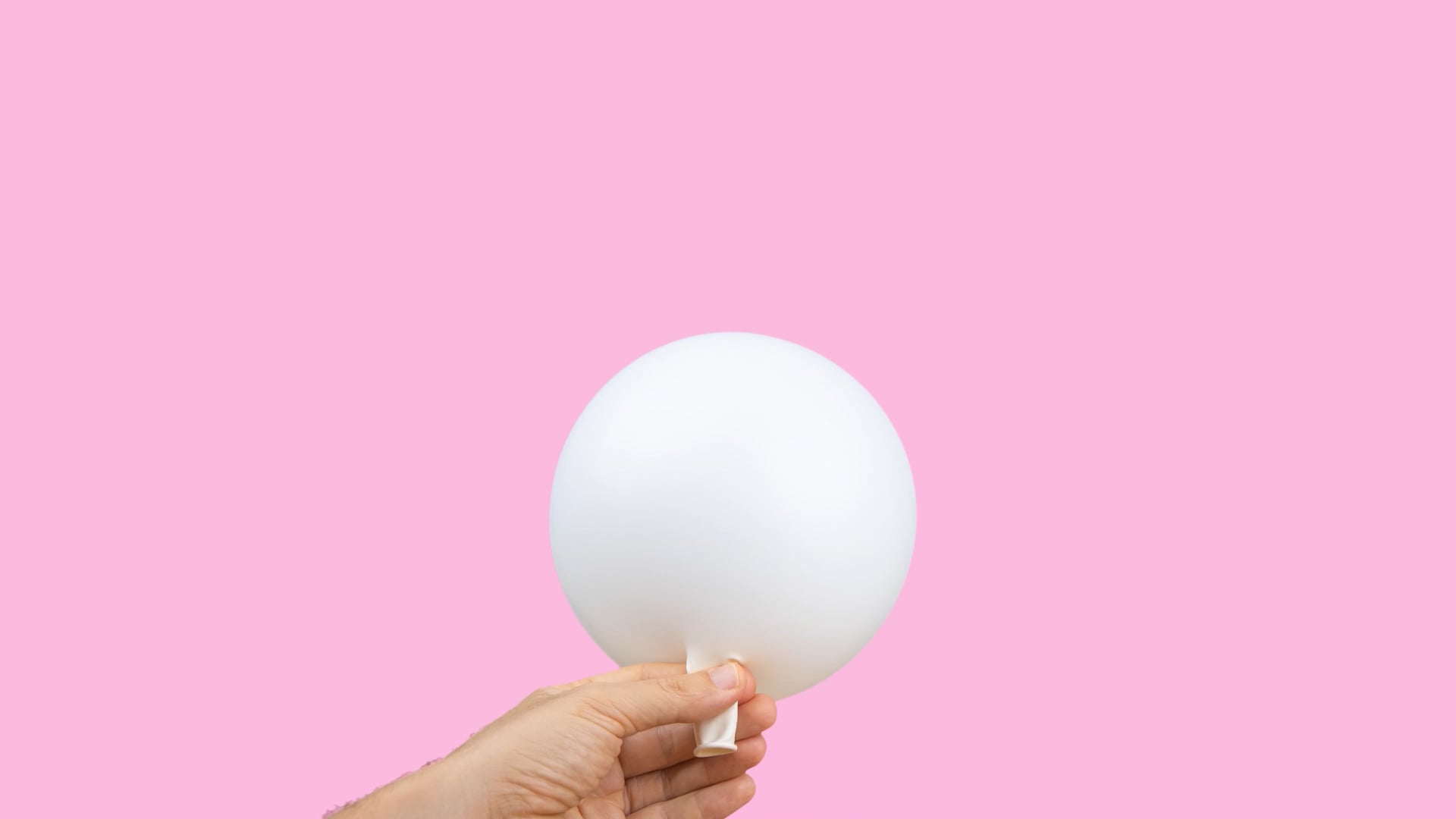 Balloon In-and-deflating_video loop on Vimeo