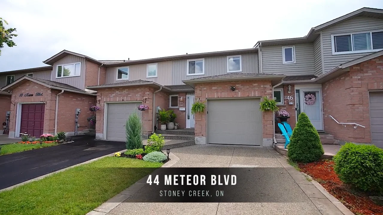 44 Meteor Blvd Stoney Creek - 44 Meteor Blvd, Stoney Creek on Vimeo