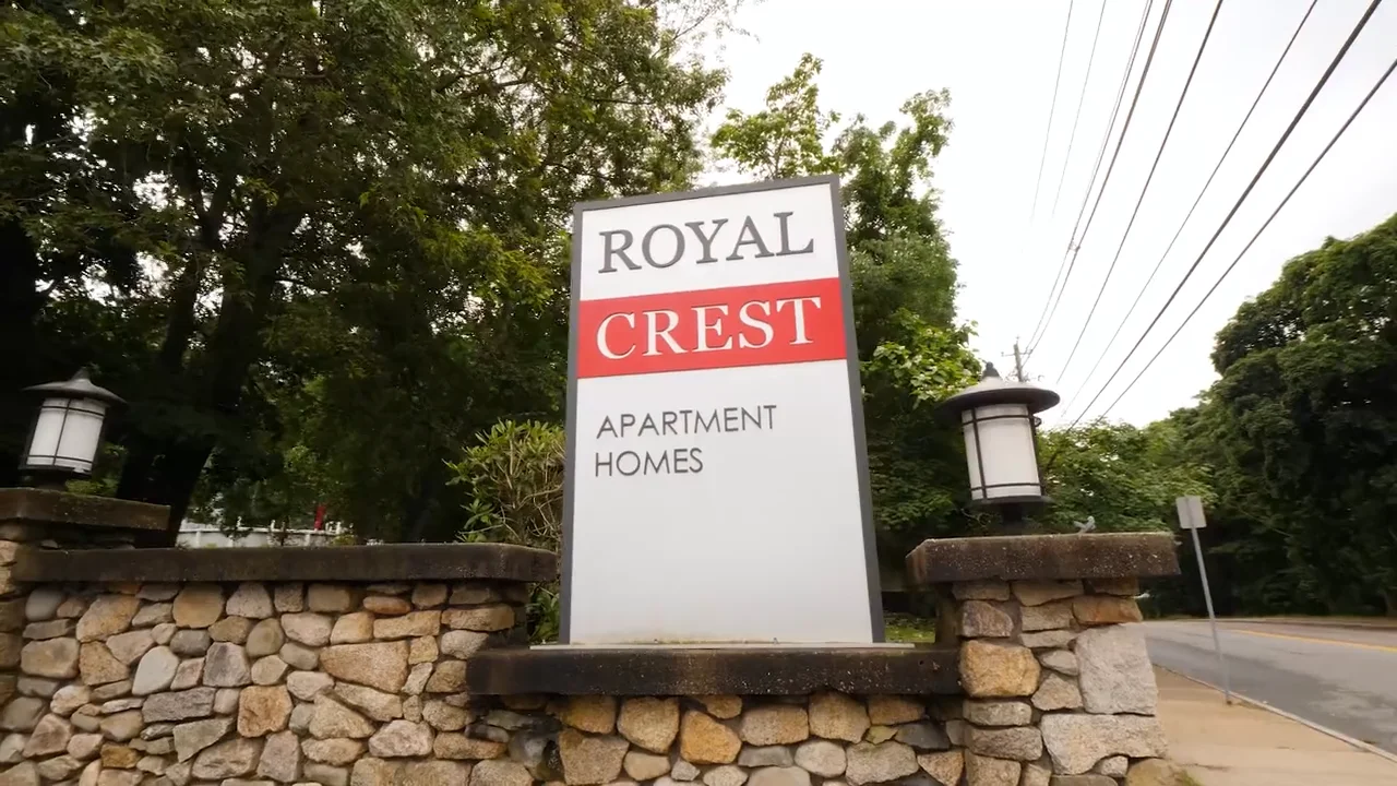 Royal Crest - Video Tour on Vimeo