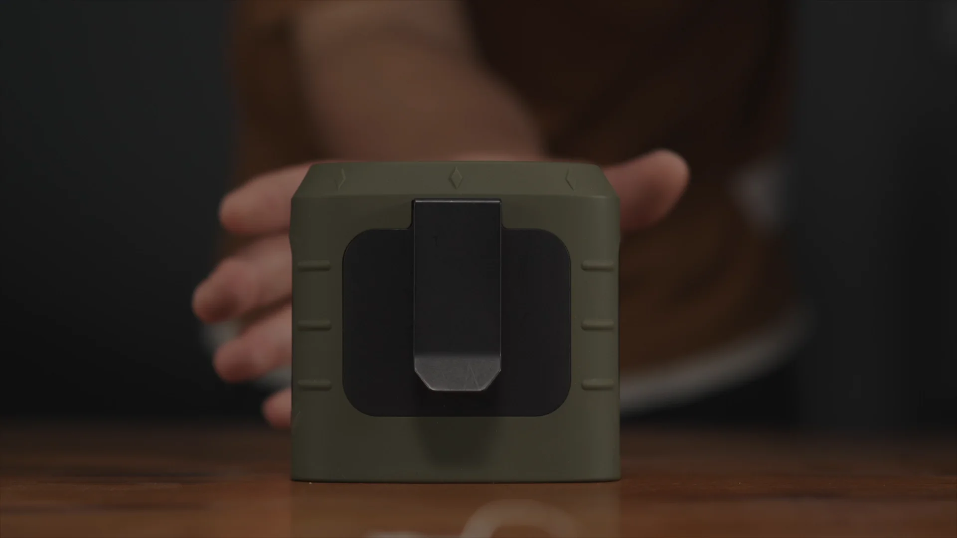 clip-on outdoor fan on Vimeo