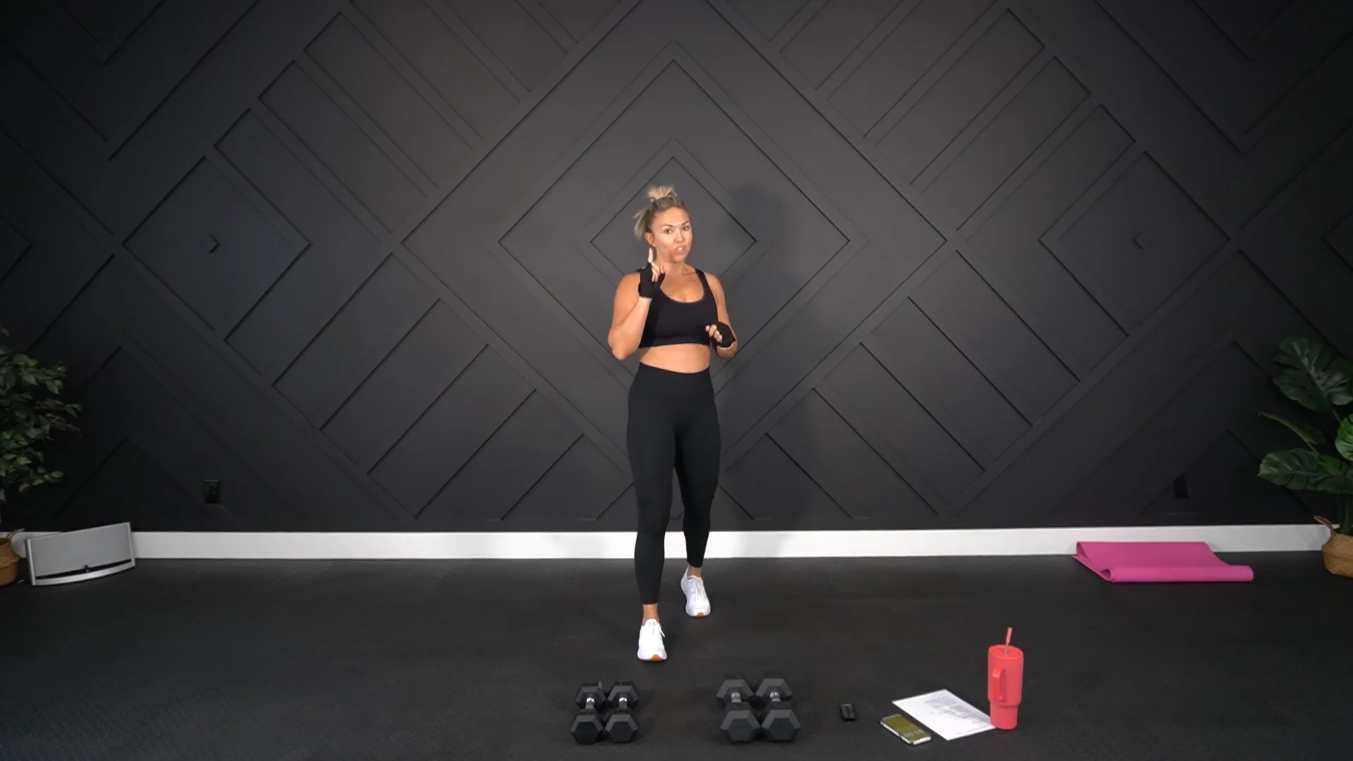 July Bonus Workout: Shoulders on Vimeo