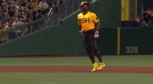 Carlos Santana Home Run Dance Online | cozeliving.com