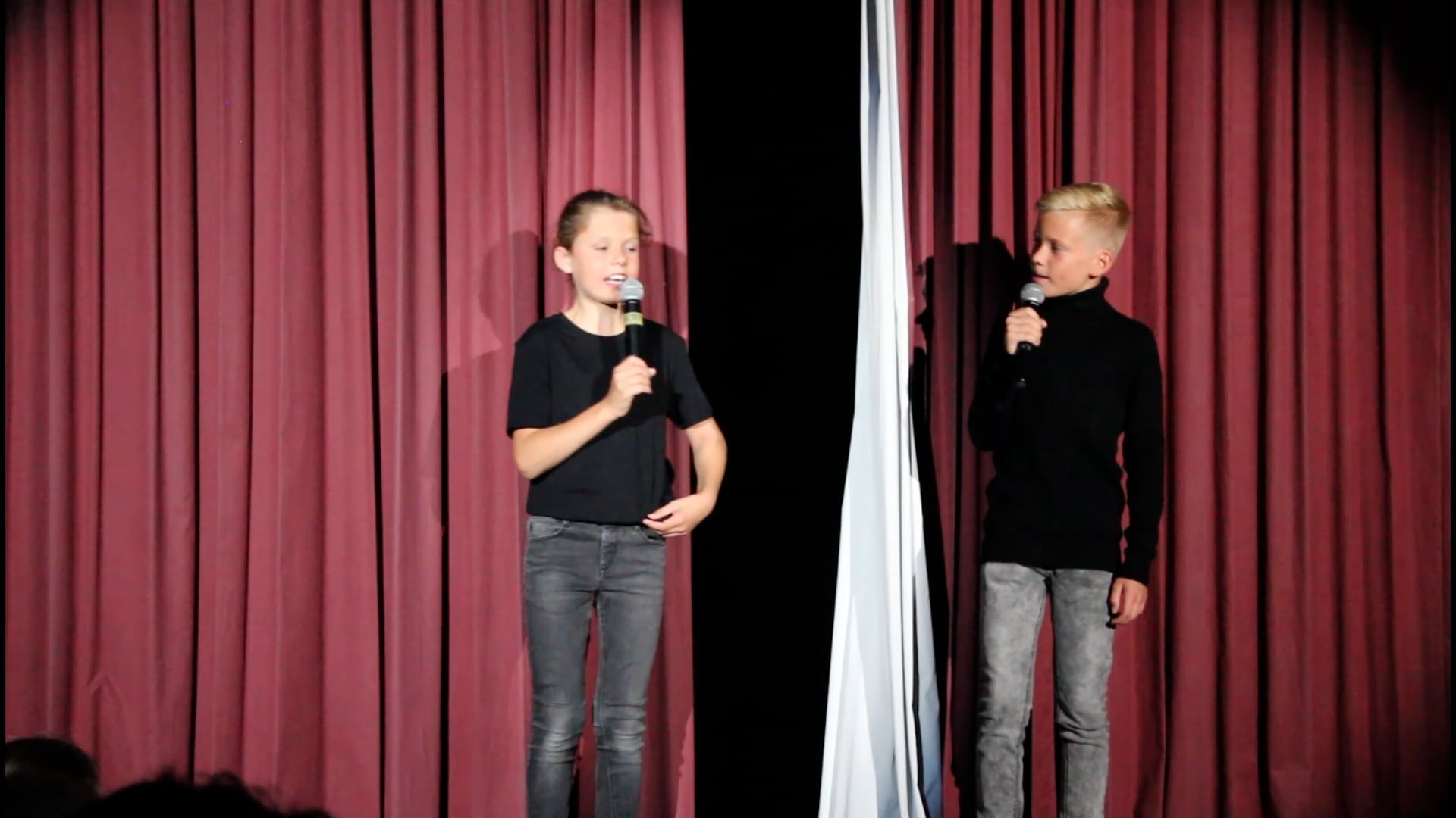 Groep 8 musical on Vimeo
