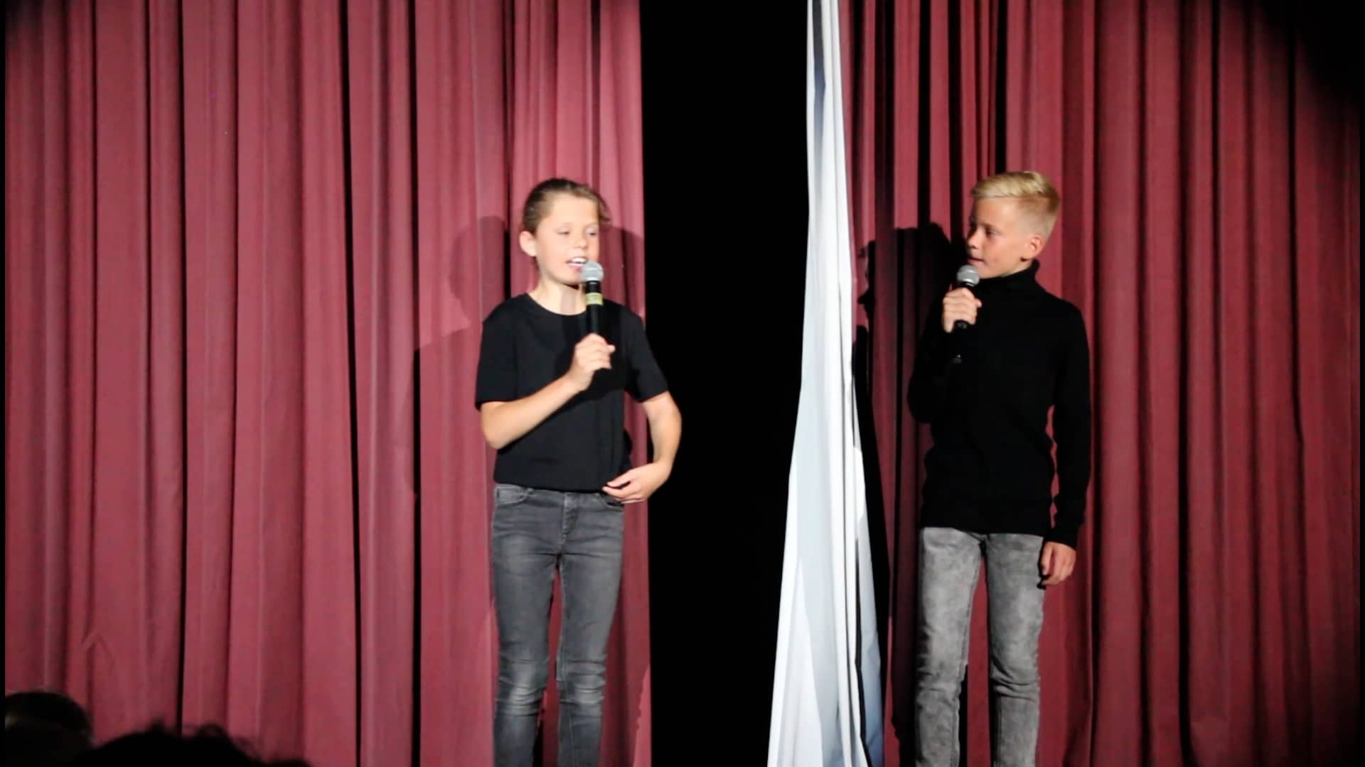 Groep 8 musical on Vimeo