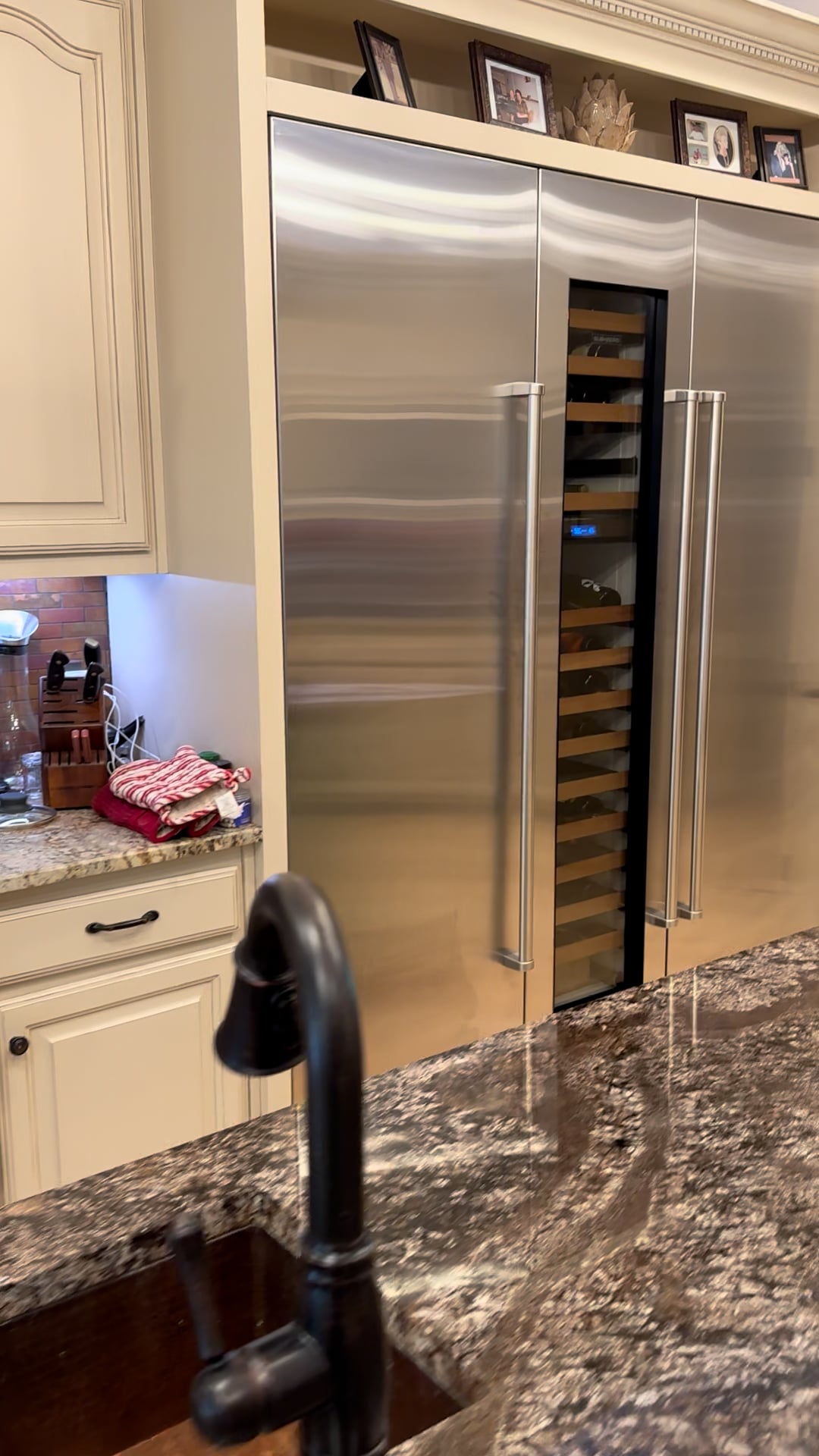 Kitchen on Vimeo