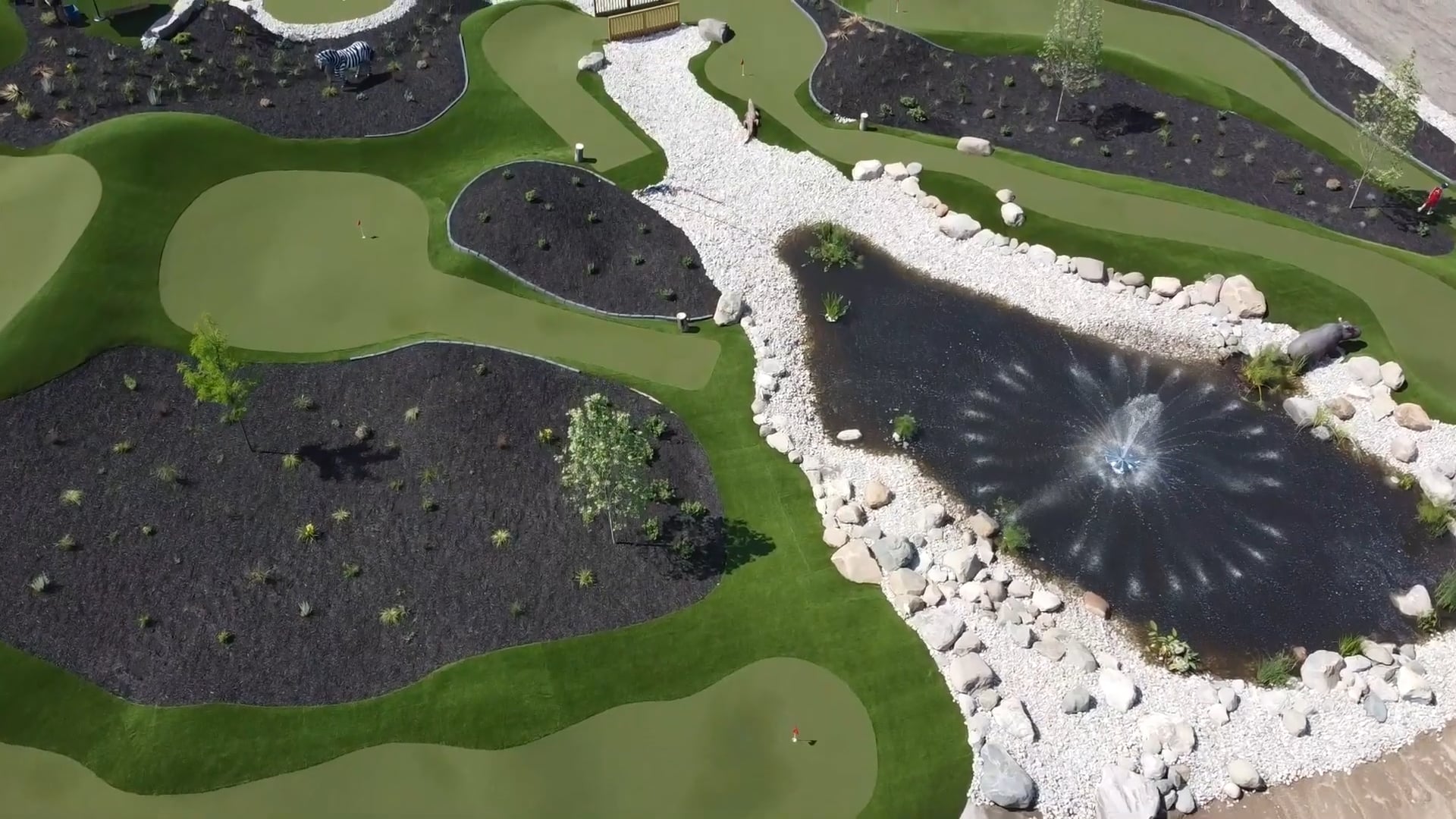 Putting Zoo - Outdoor Mini Golf in St. Thomas, Family-Friendly