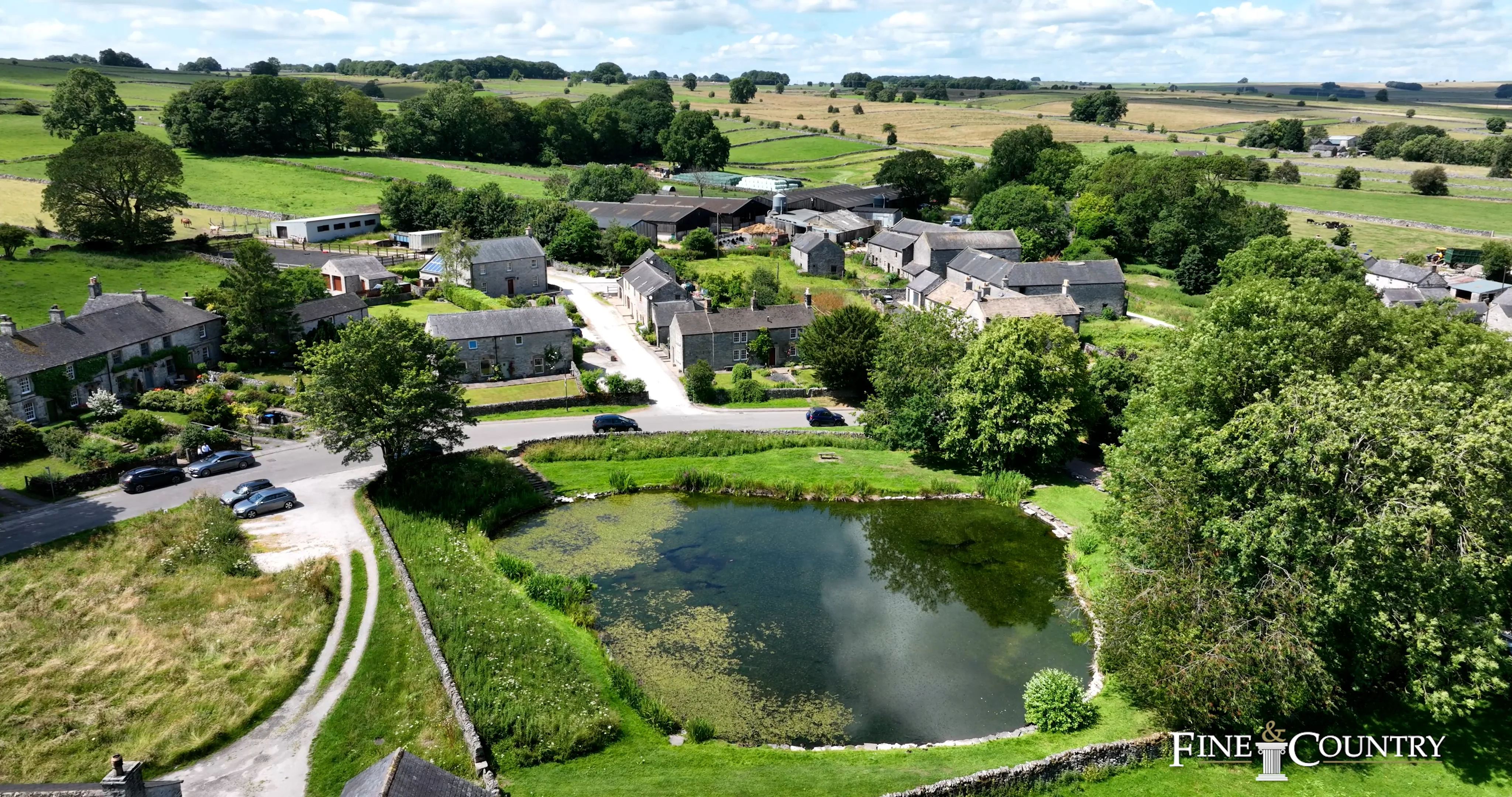 Mere Farm - Fine & Country on Vimeo