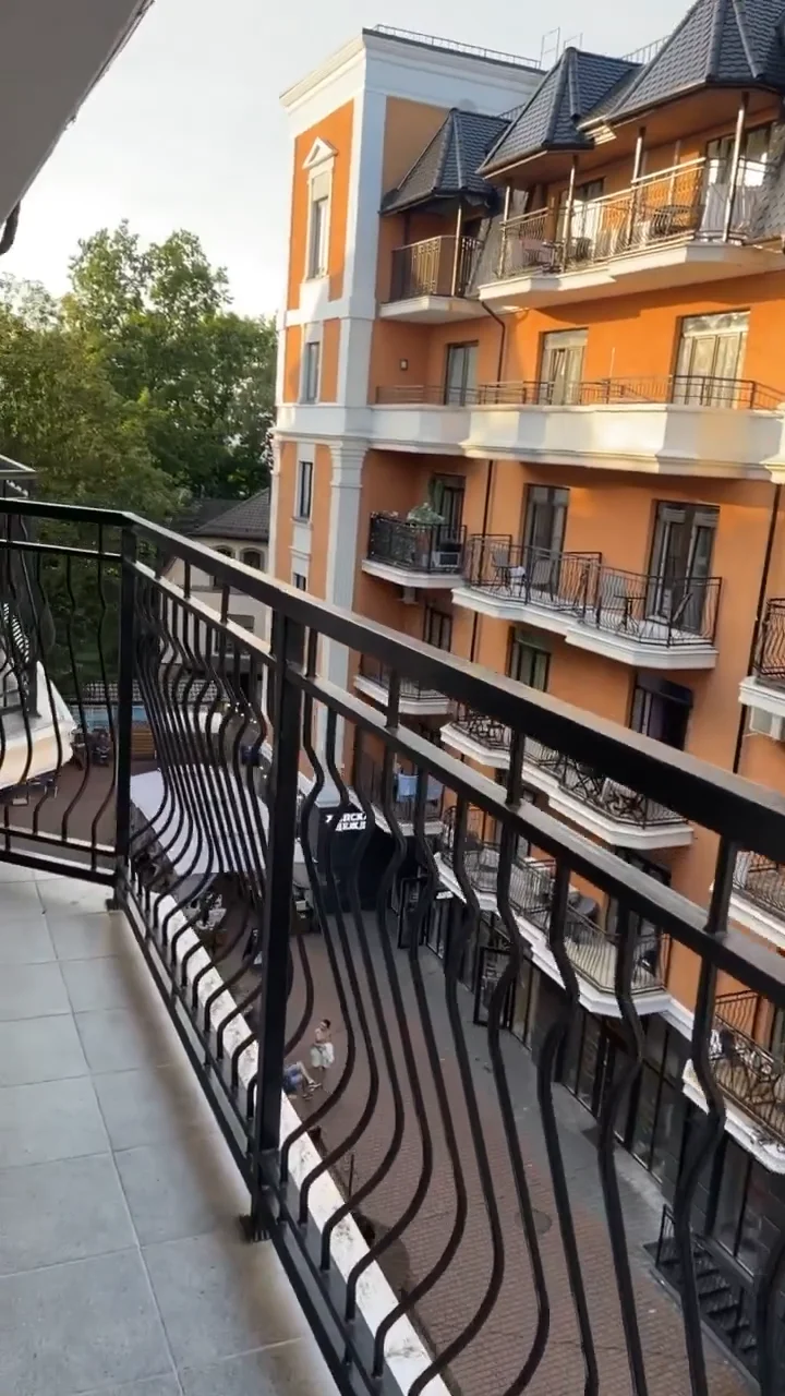 anny.cooper_3147591030161827566 on Vimeo