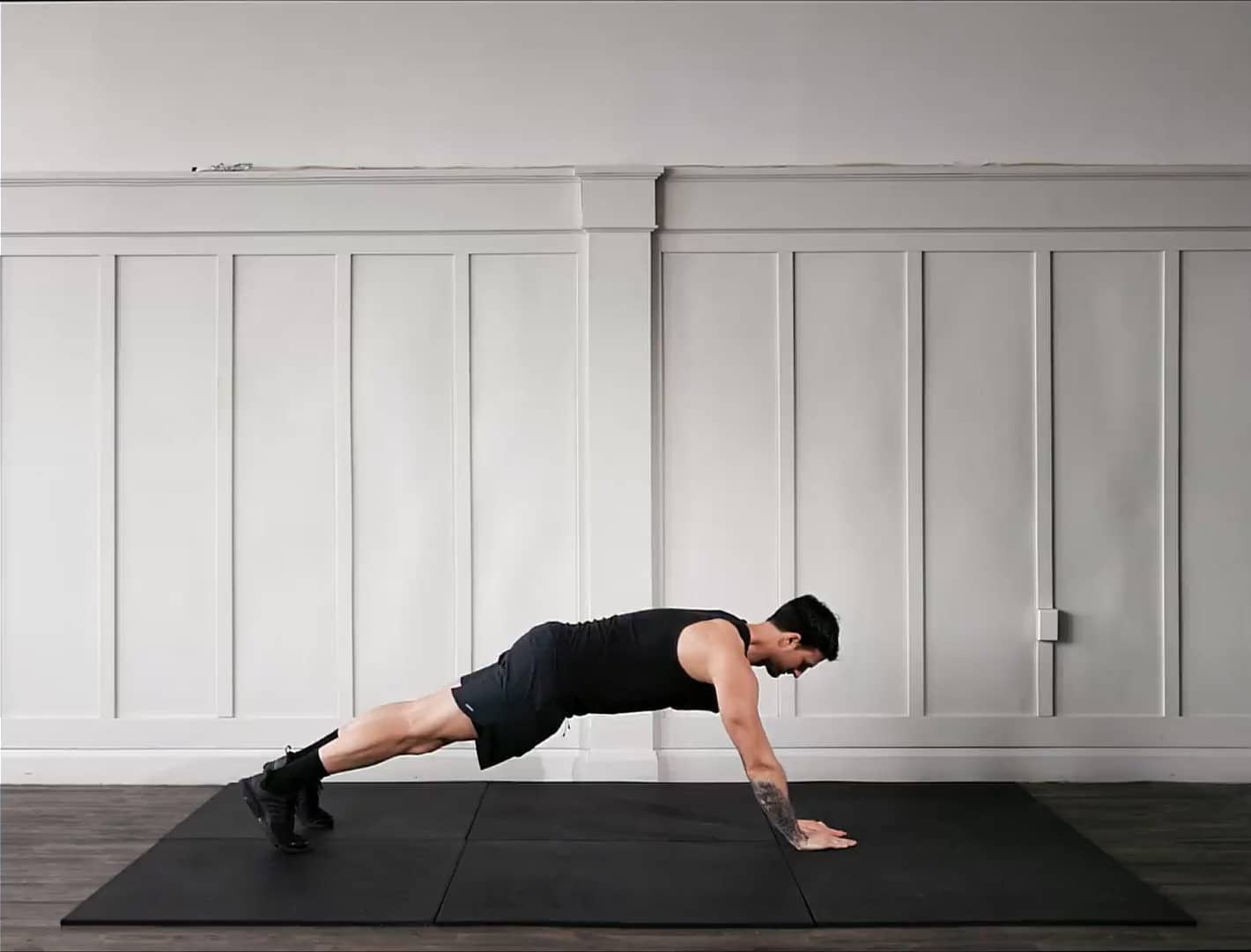 Sphinx Push-Up on Vimeo