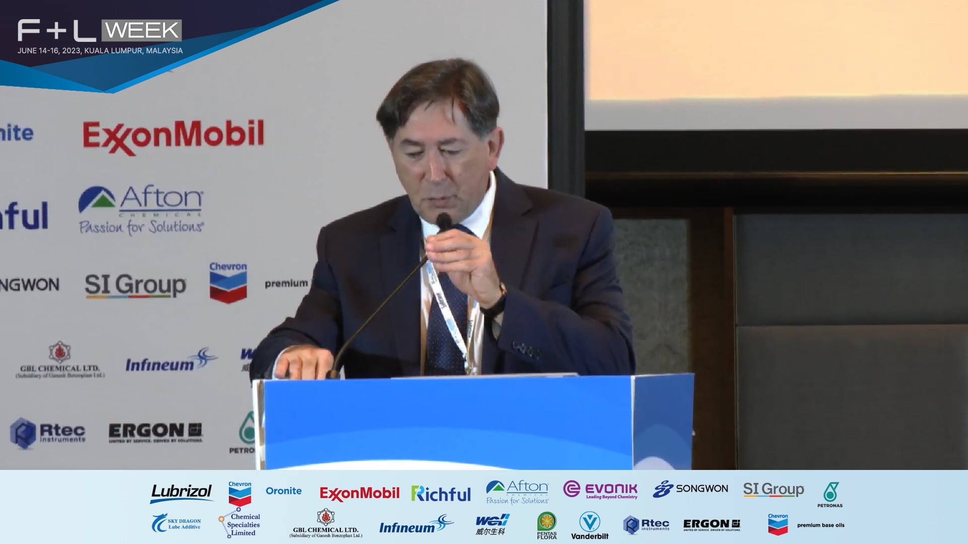 D2-46-Dr. Mathias Woydt on Vimeo