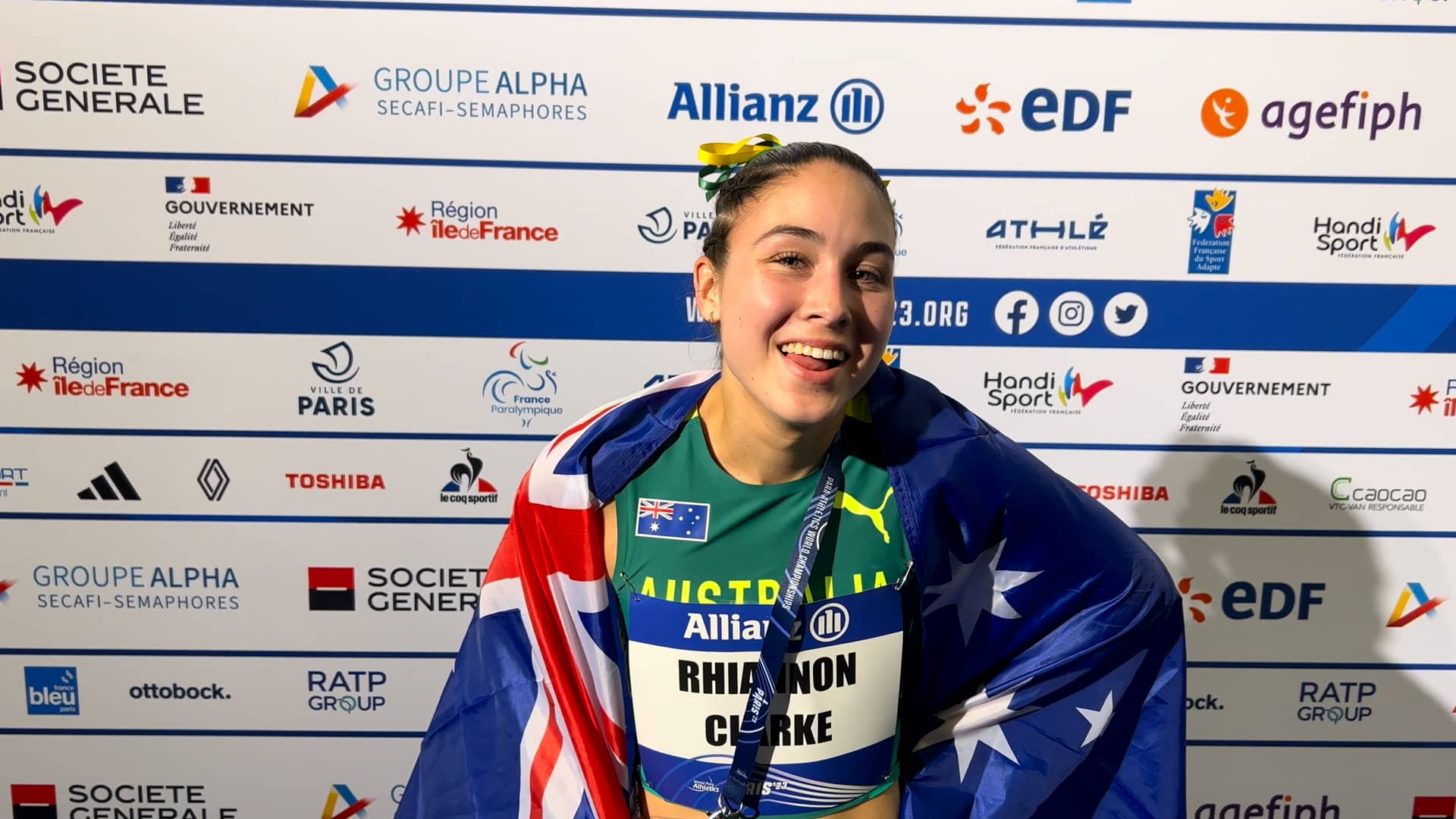 Rhiannon Clarke - SILVER on Vimeo