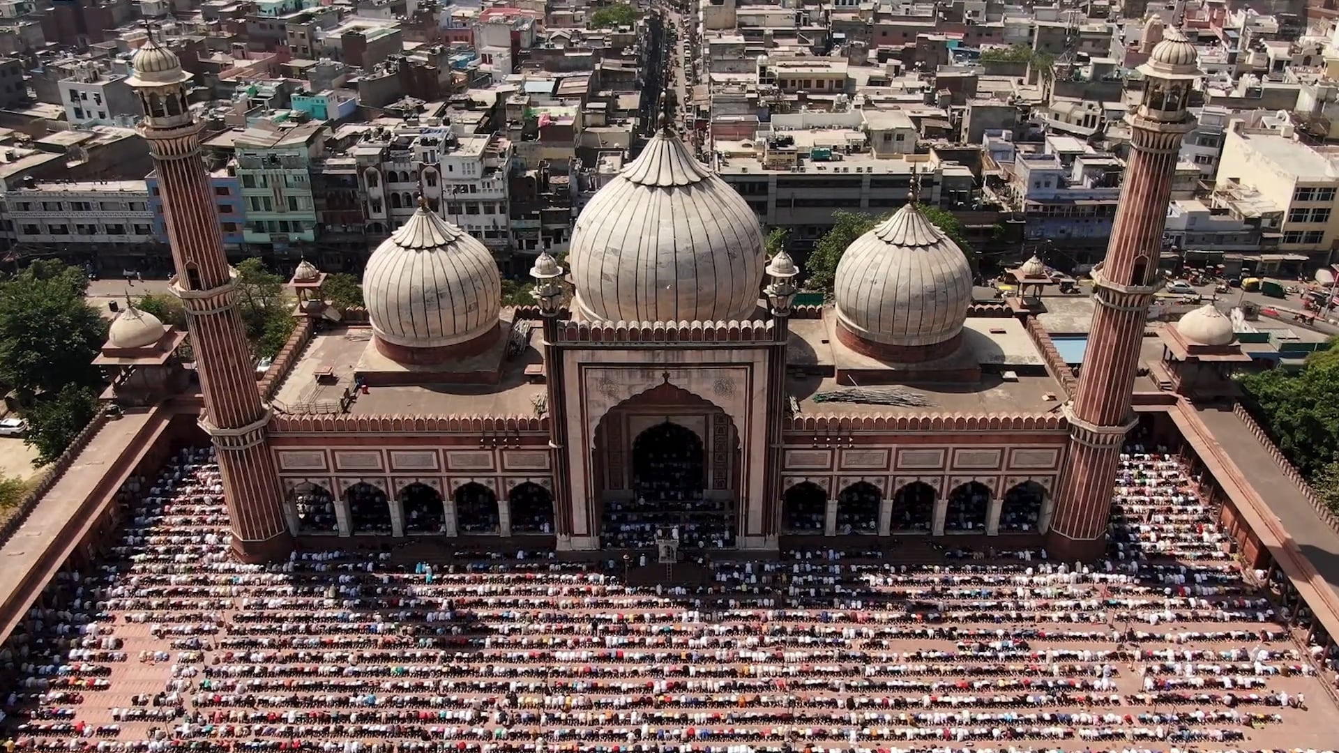 Moments from Sheikh Dr. Al-Issa’s Friday sermon at the historic mosque ...