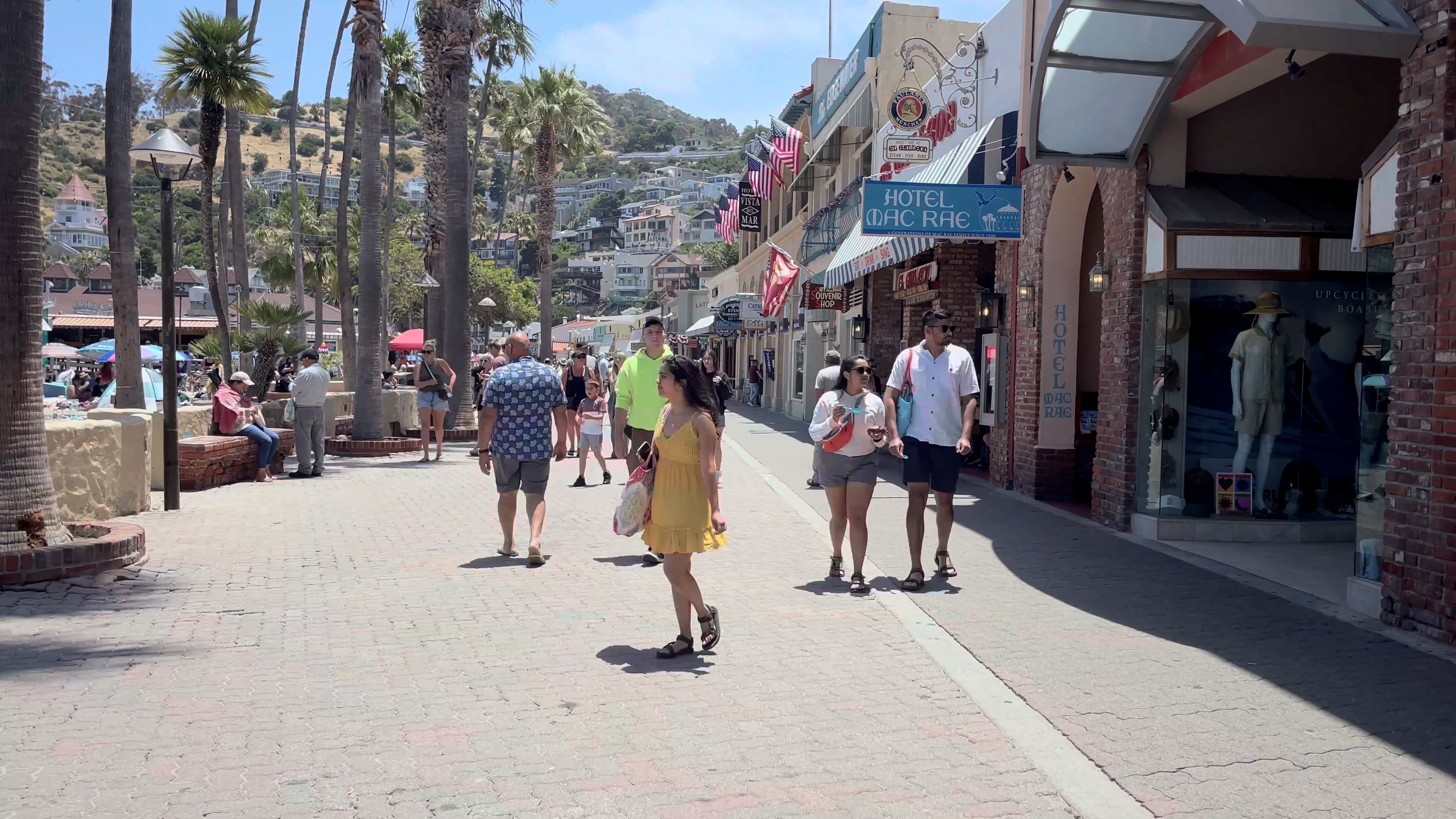 HDR w/Adjustment Layer on Vimeo