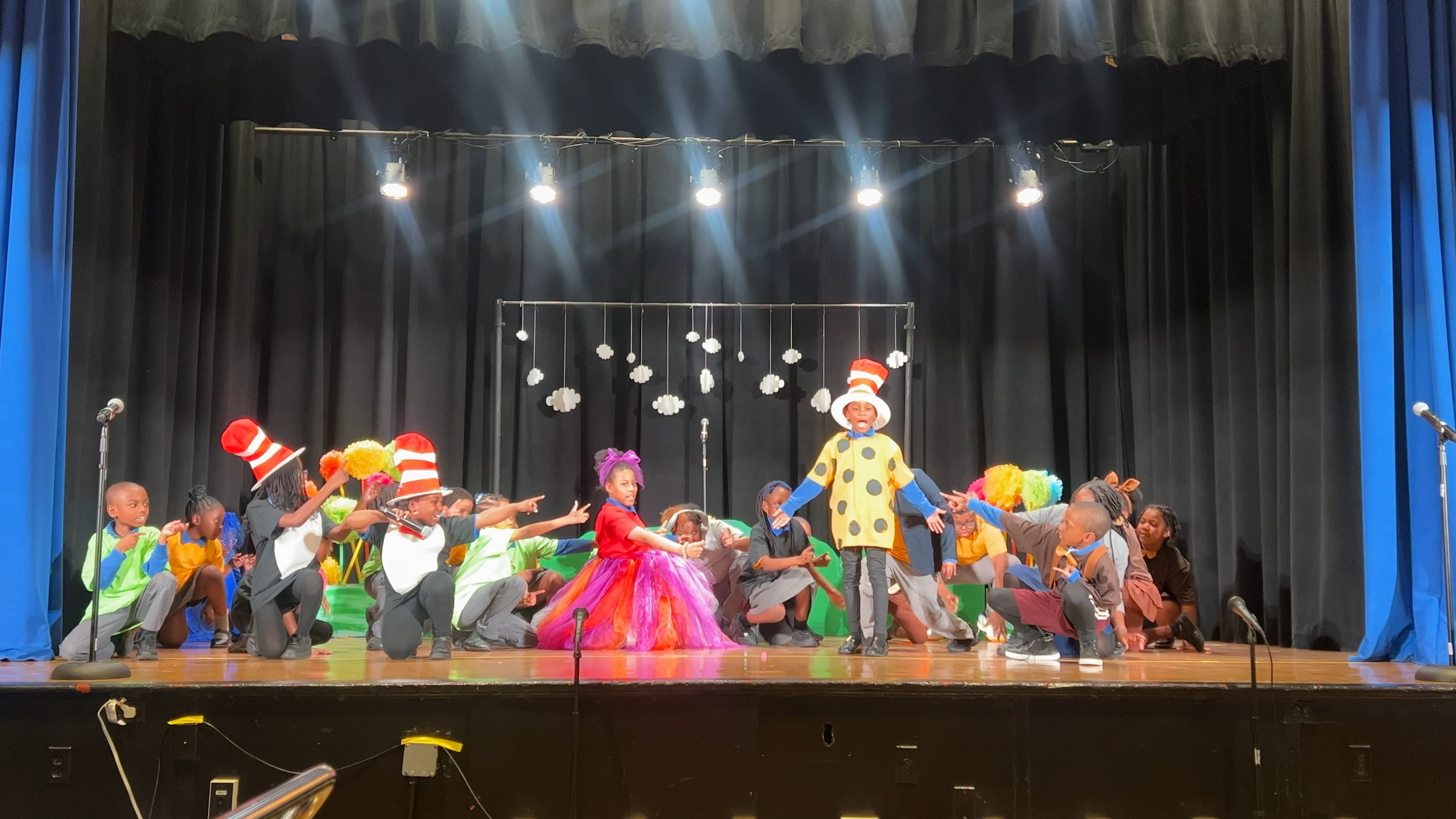 KES Seussical on Vimeo