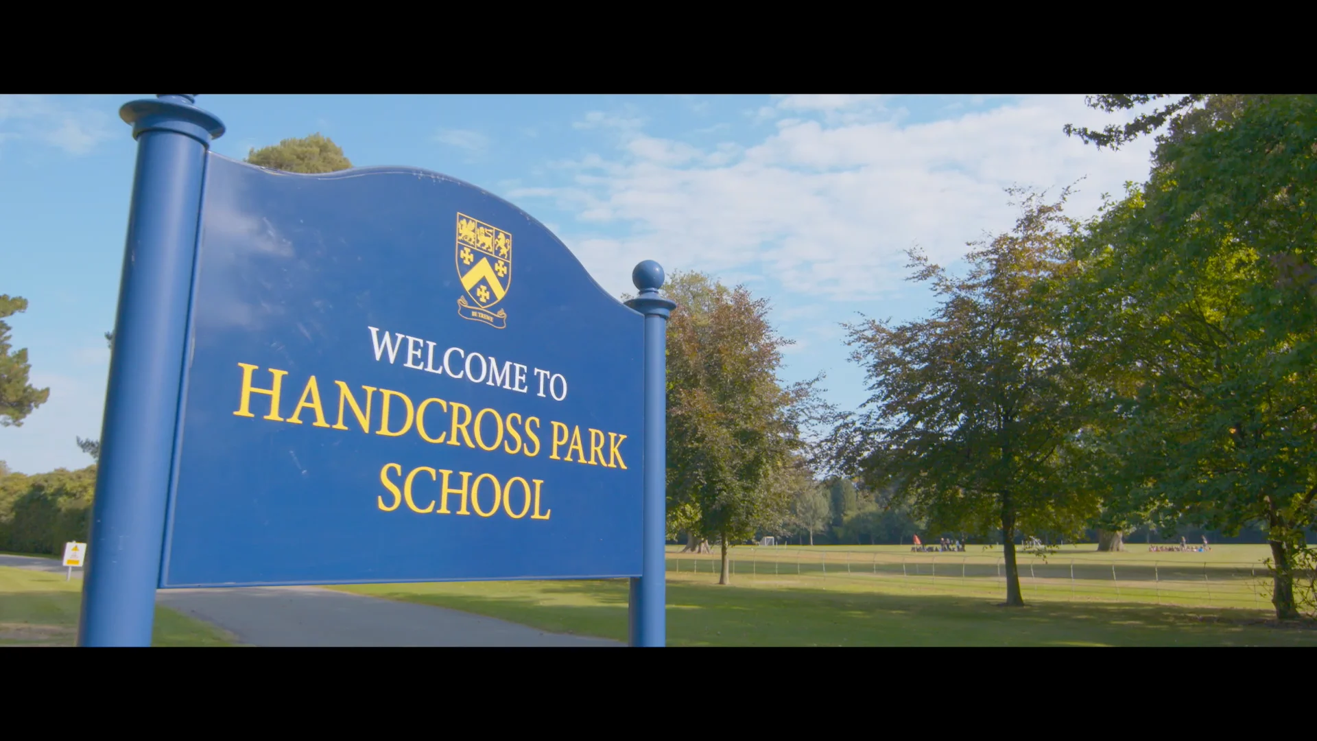 Handcross Park School