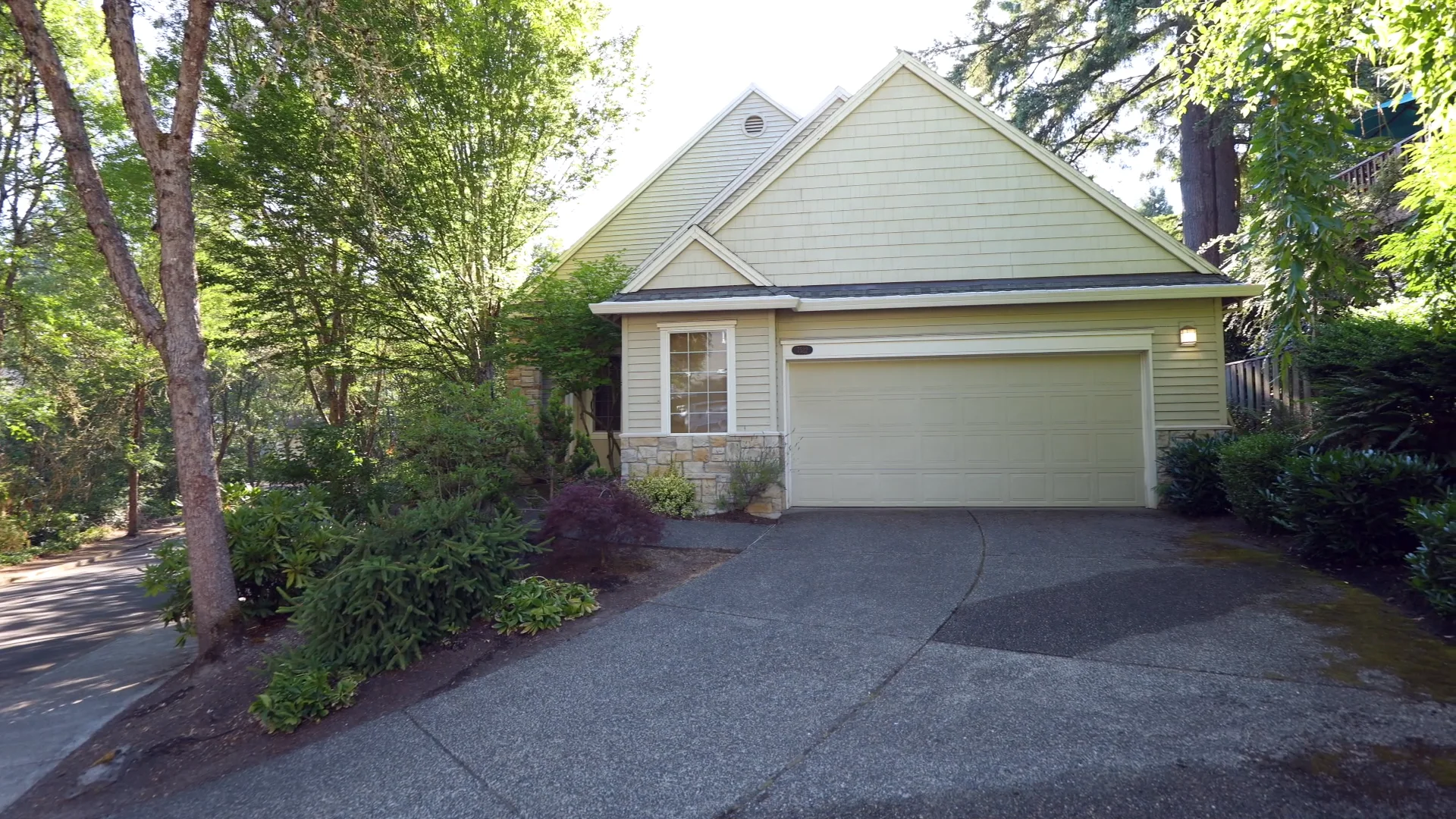 7522 SW 64th Pl, Portland, OR on Vimeo