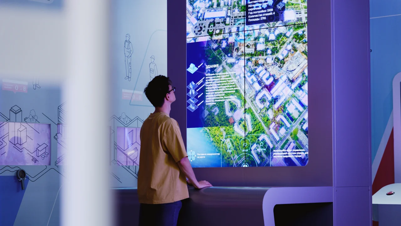 Smart City / Interactive Exhibition at VDNKh, Digital Twin and ...