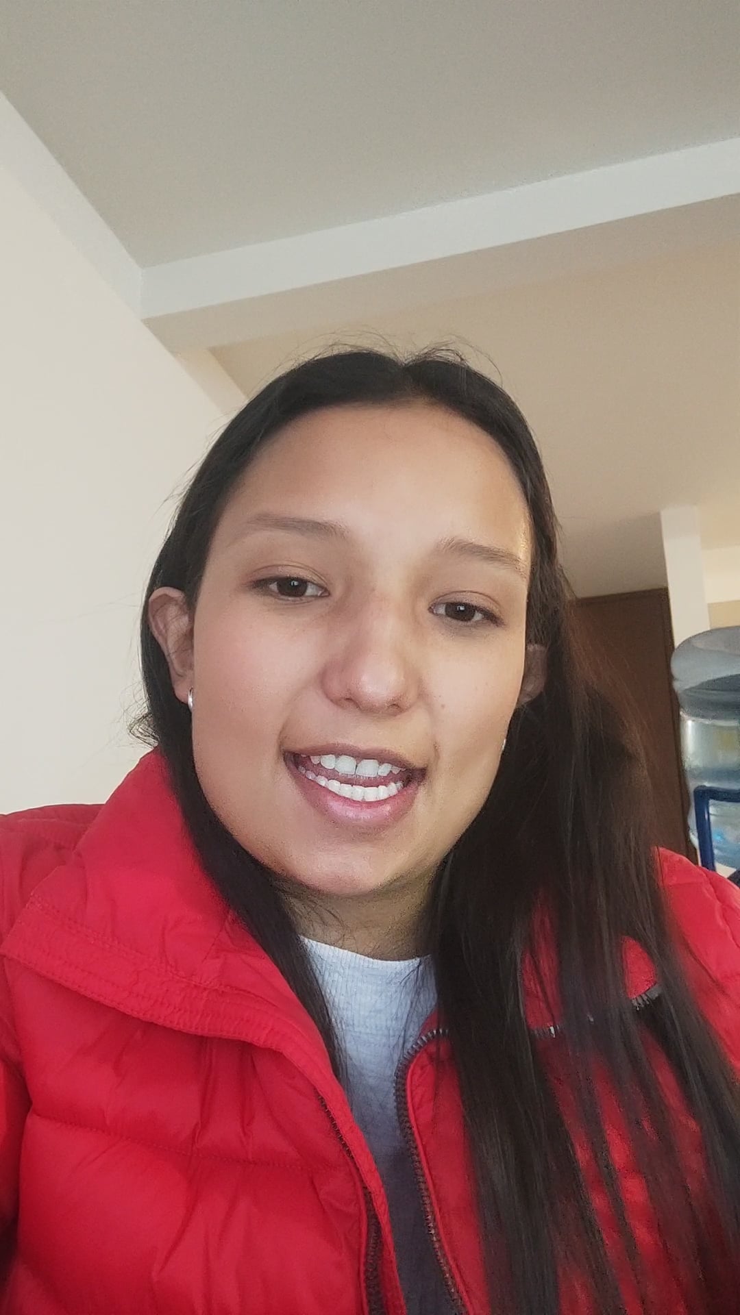 Video introduce yourself on Vimeo