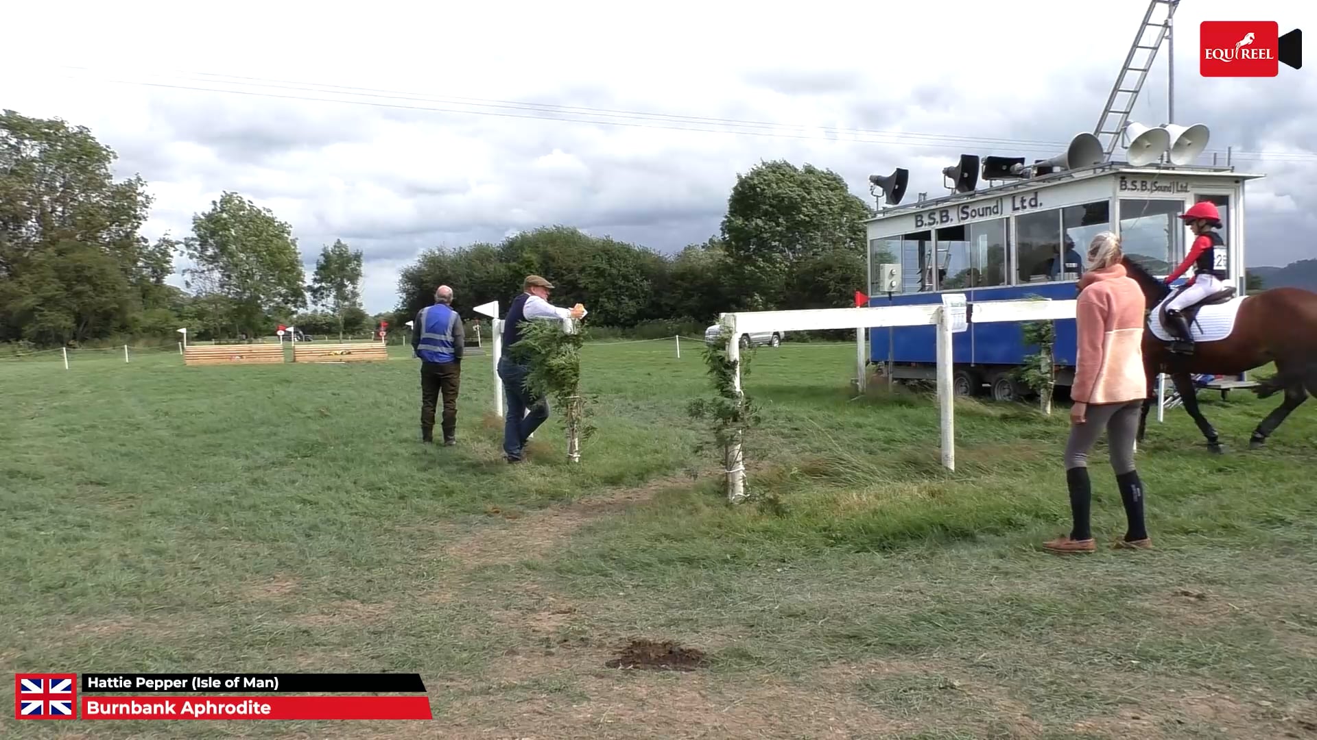 EQUIREEL 262 Hattie Pepper (Isle of Man) & Burnbank Aphrodite at AREA 4 ...
