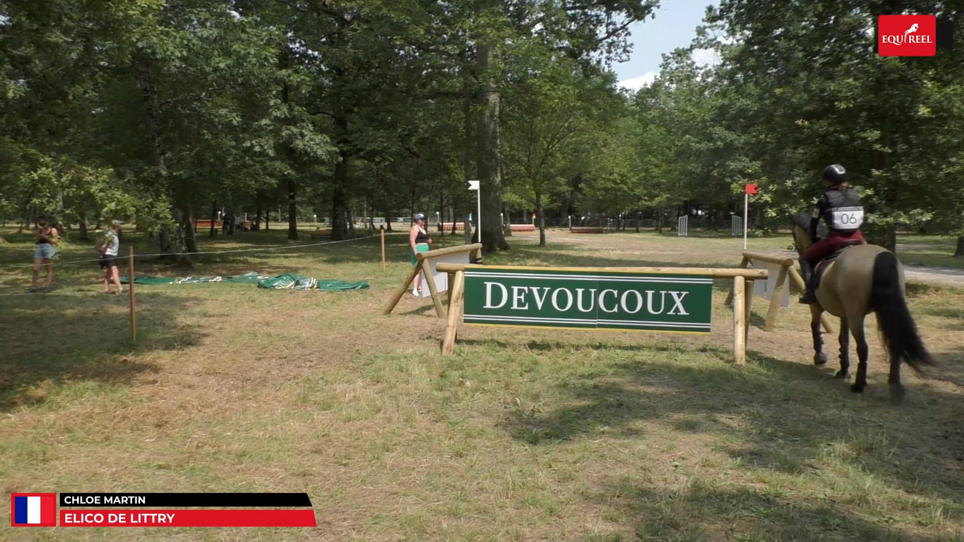 EQUIREEL 6As Pony 2 D Junior CHLOE MARTIN & ELICO DE LITTRY at OPEN DE ...