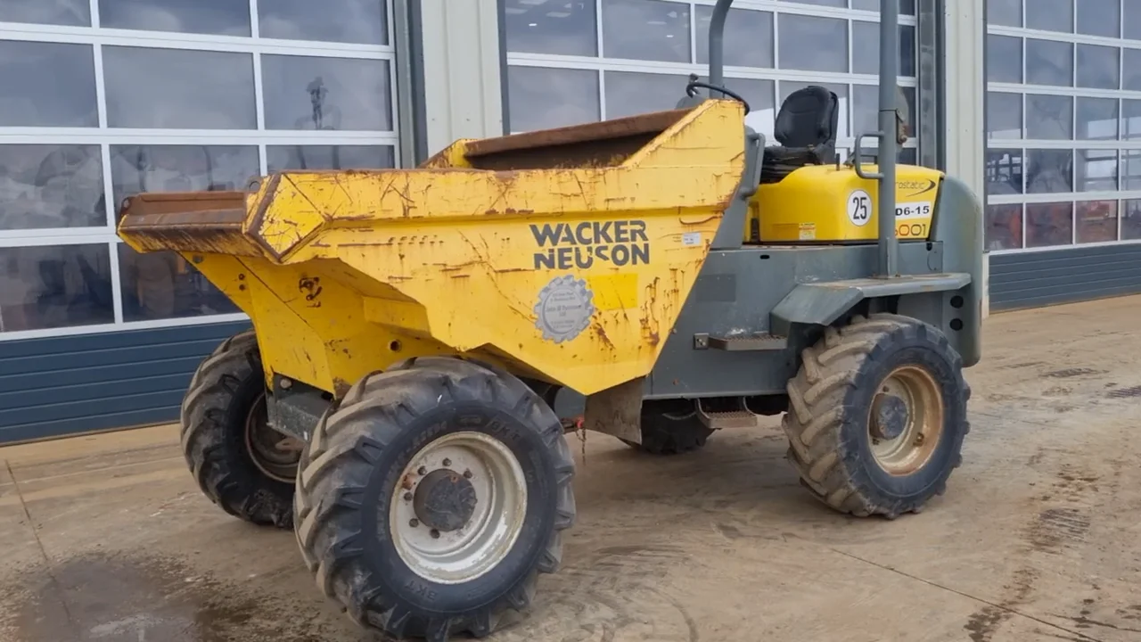 Wacker Neuson 6001 - Leeds August 23 on Vimeo