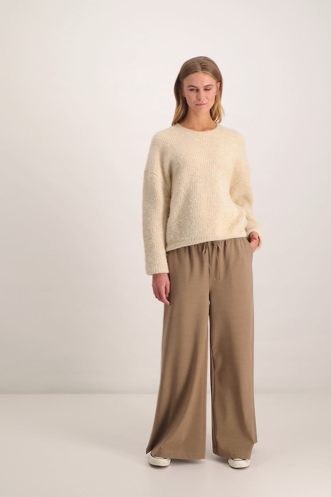 w23 Joy knit_vanilla ice on Vimeo