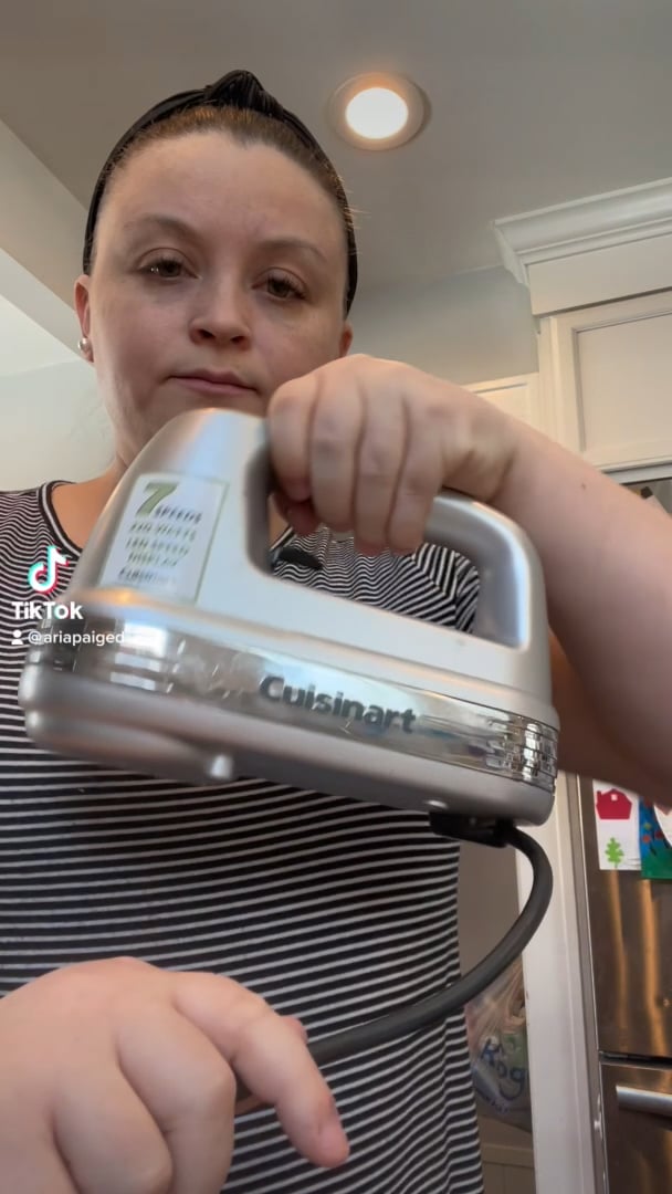 Hand Mixer Demo on Vimeo
